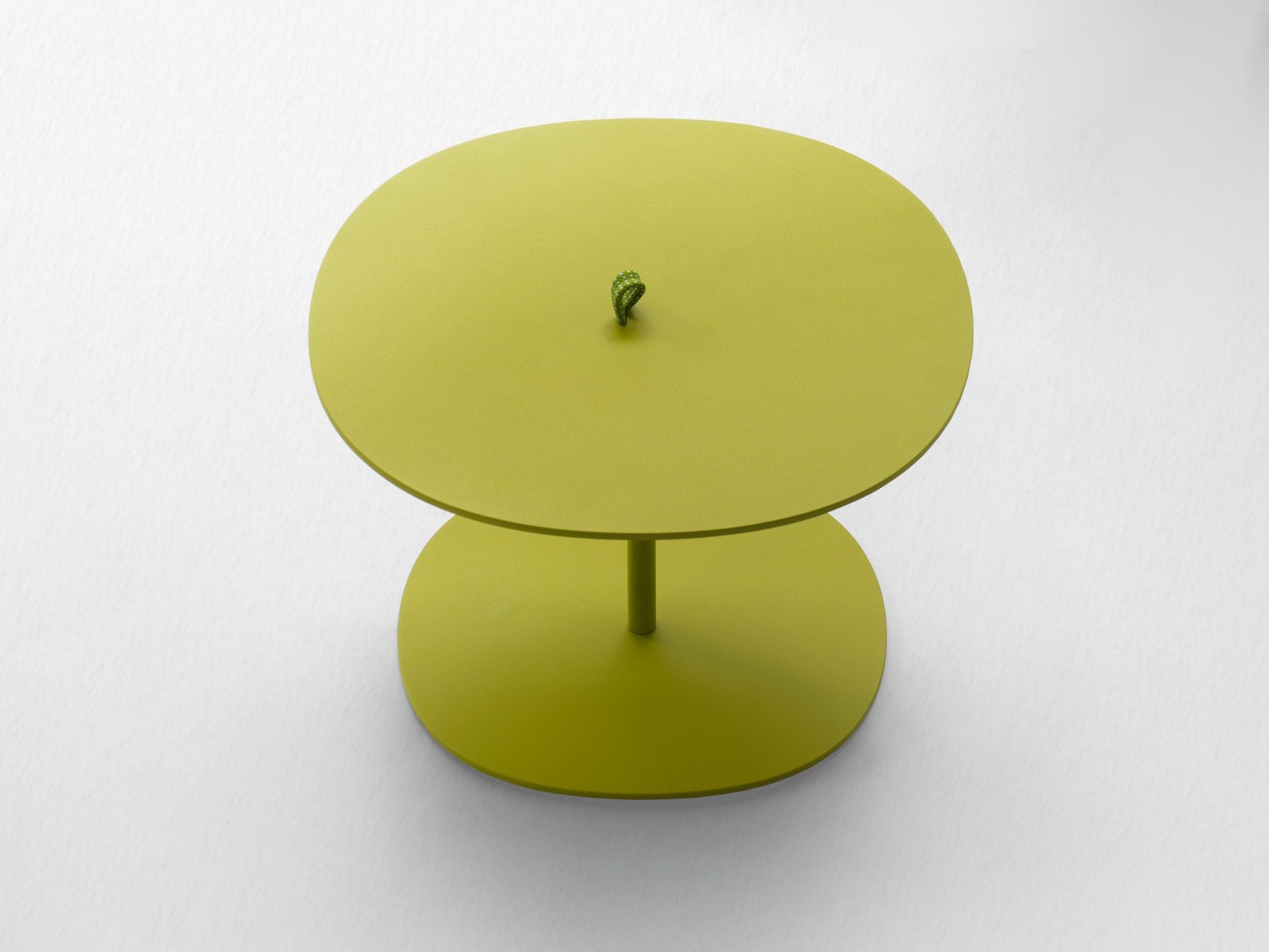 Round aluminium garden side table STRAP By Paola Lenti design Victor ...