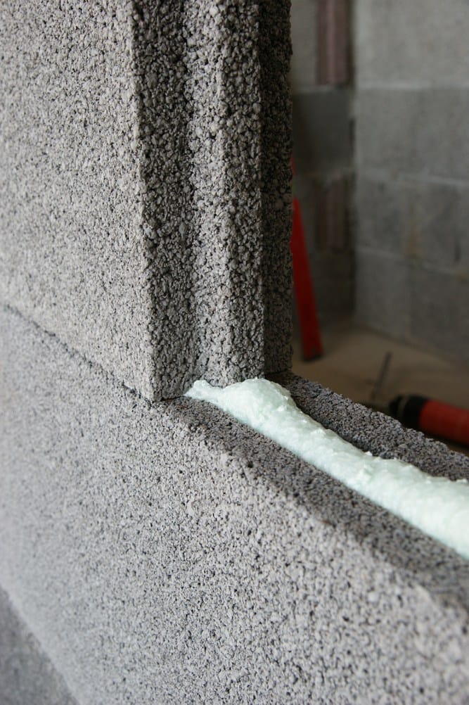 LECABLOCCO TRAMEZZA LECALITE Bloc pour cloison en béton léger By ...