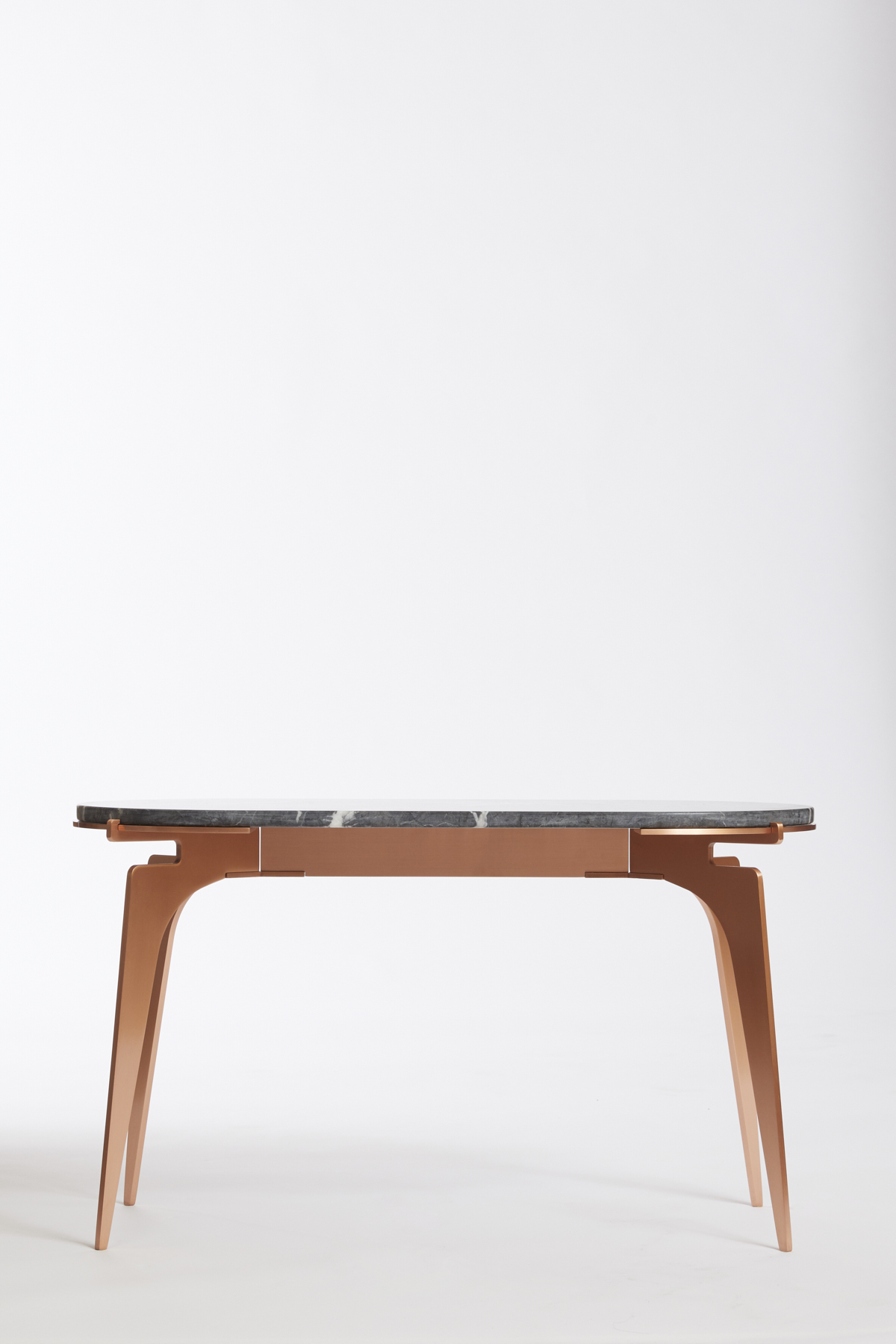 PRONG RACETRACK | Coffee table Prong Collection By GABRIEL SCOTT
