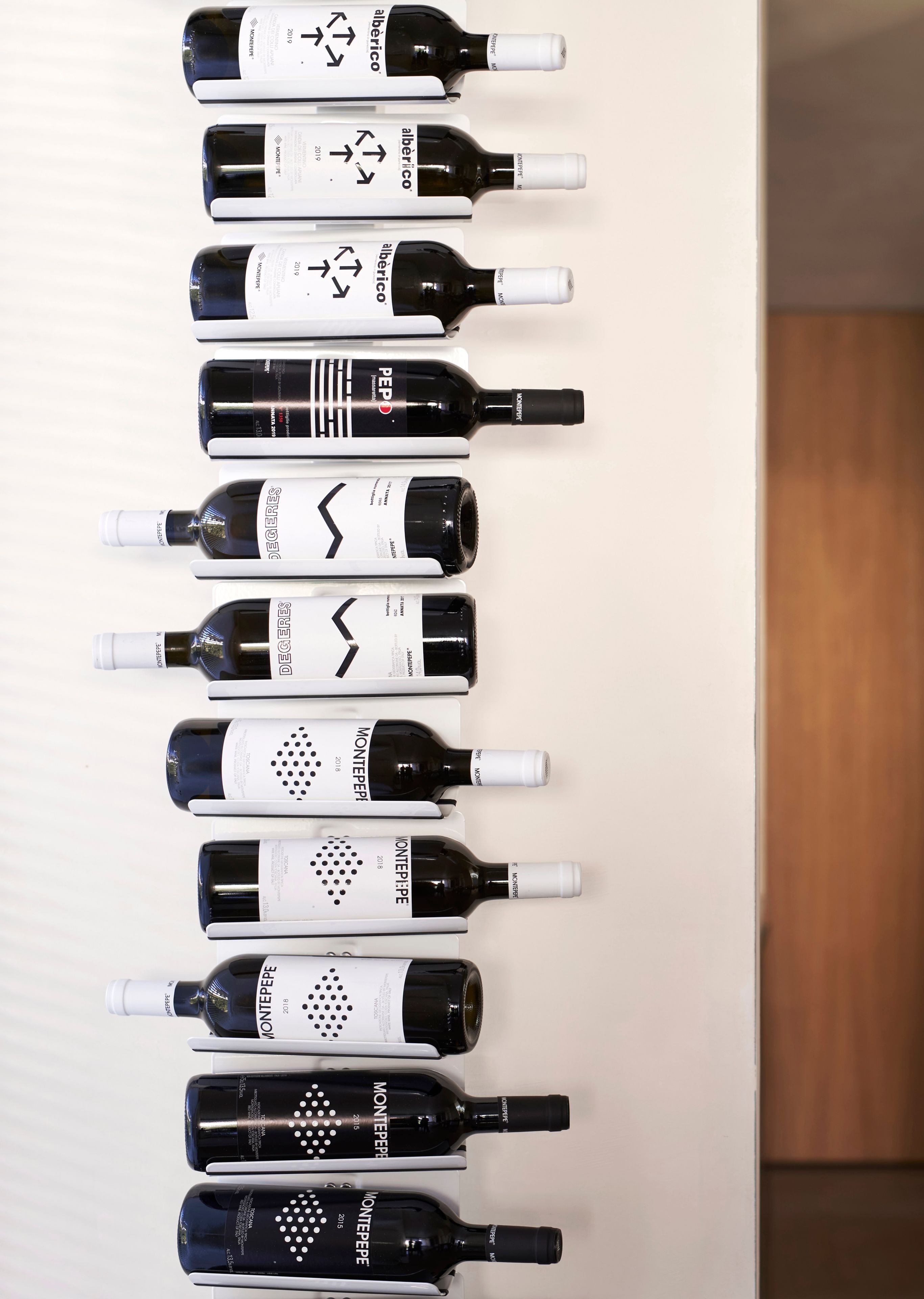 PTOLOMEO VINO WALL Bottle rack By Opinion Ciatti | design Bruno Rainaldi