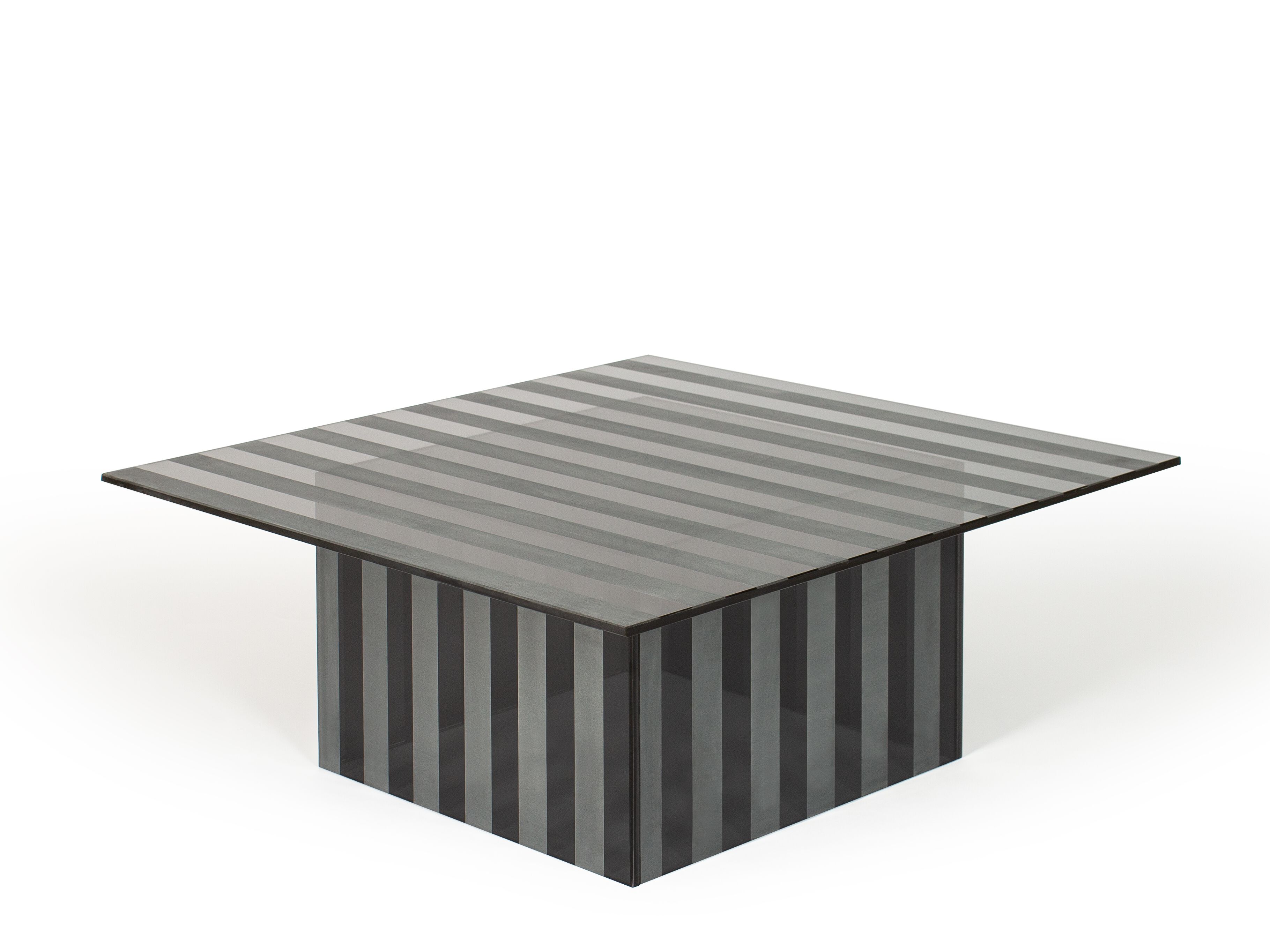 THALES Coffee table By pulpo