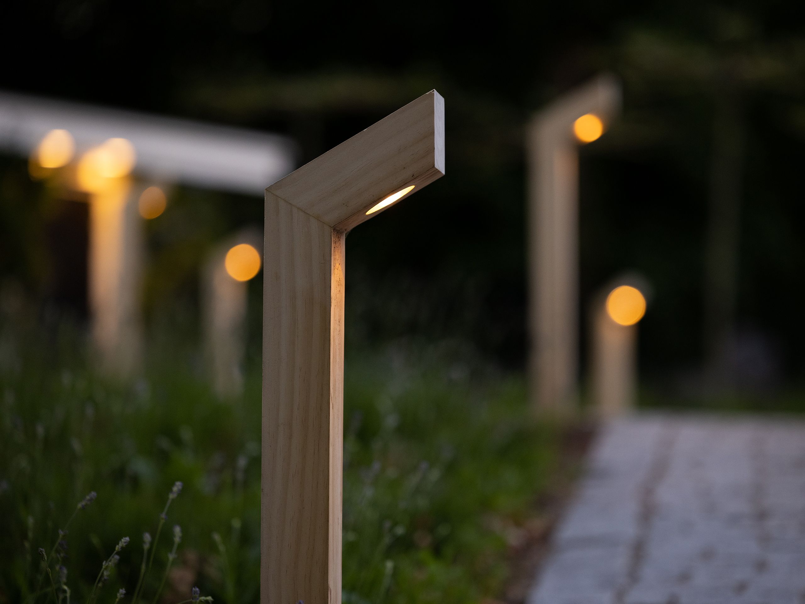 PUNTO Bollard light By Timberlab