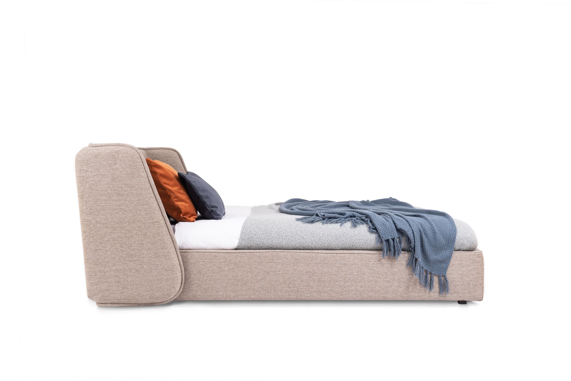 PYORA Bed By Nobonobo