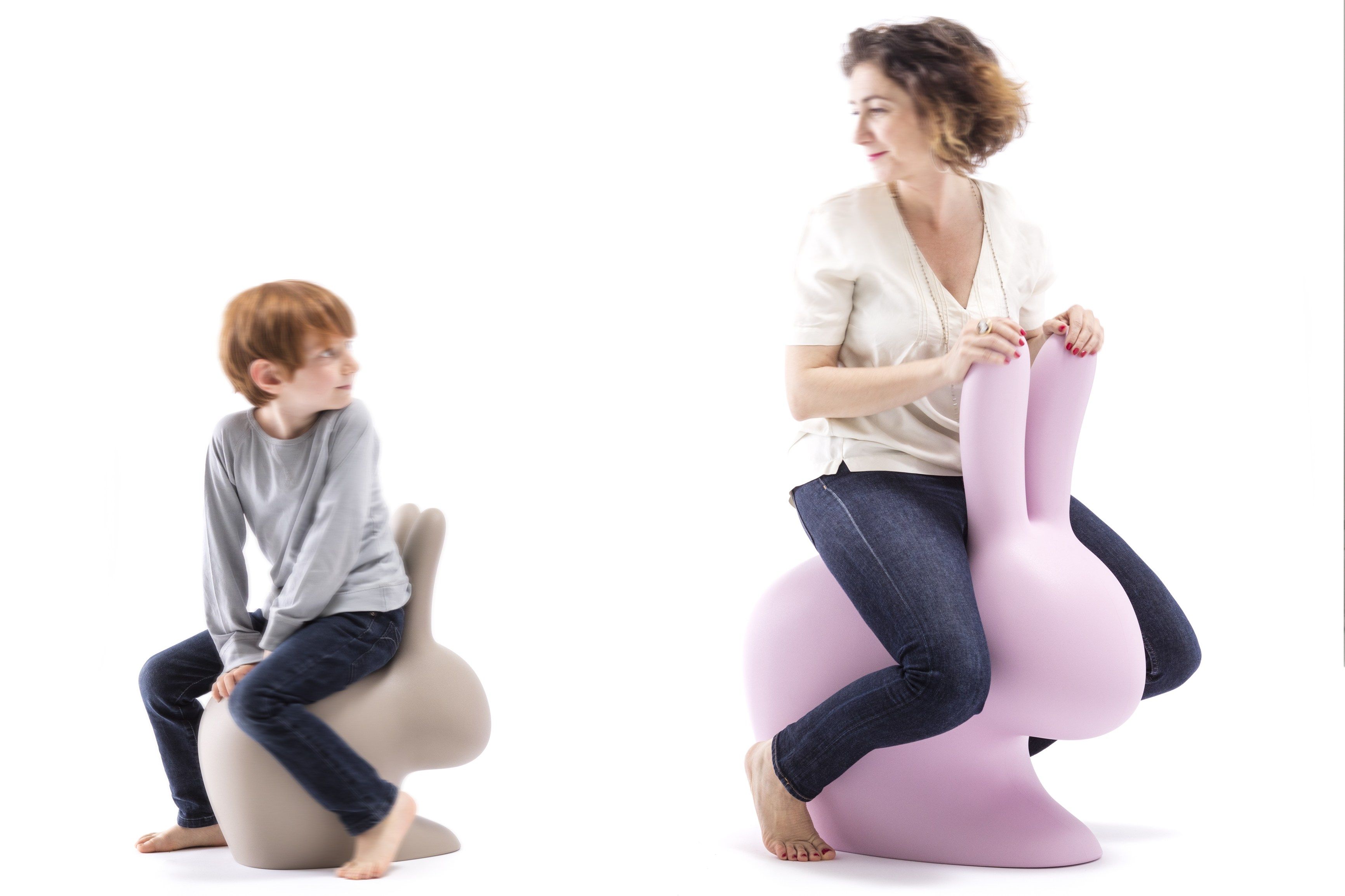 RABBIT CHAIR Polyethylene garden chair By Qeeboo | design Stefano ...