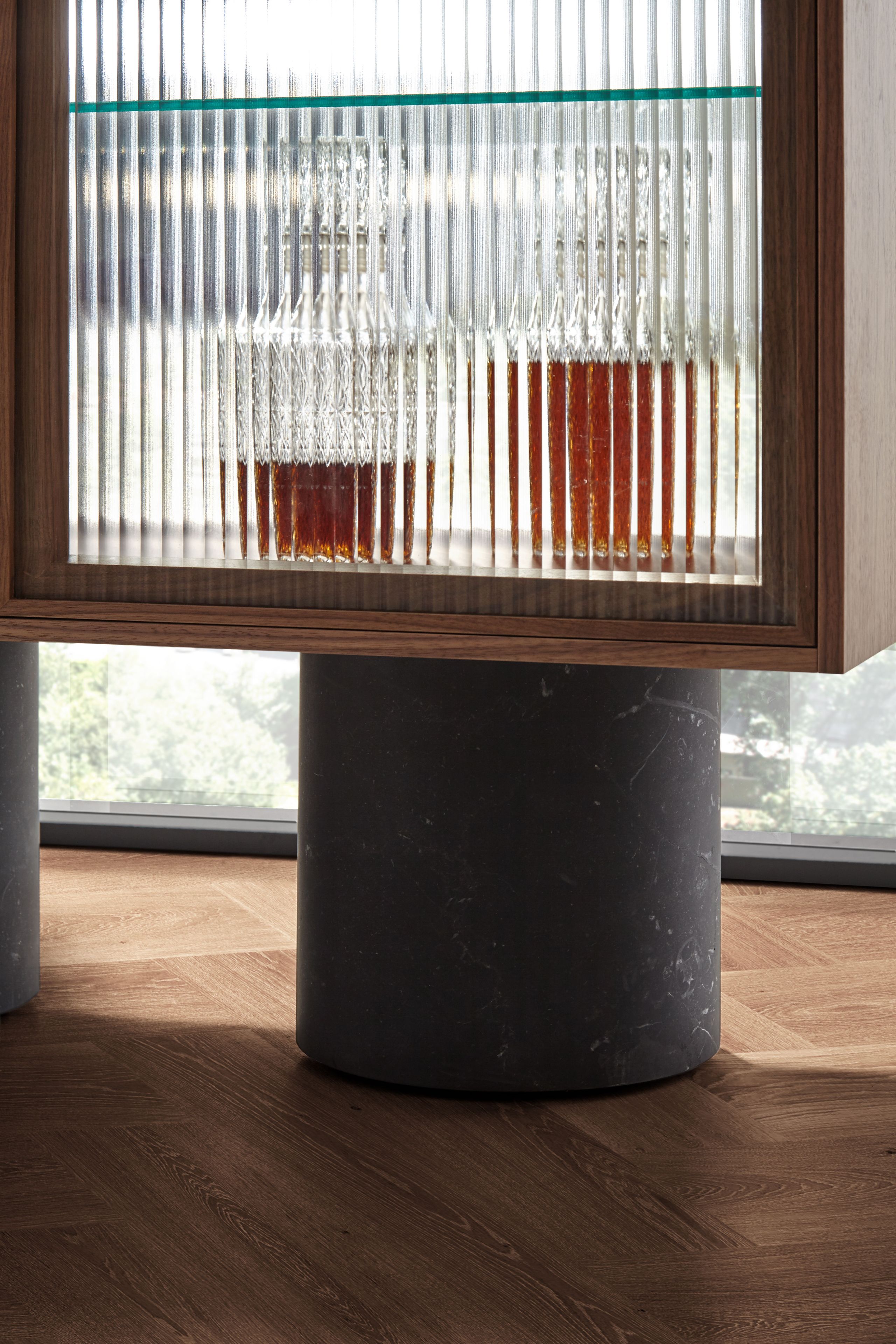 RIO Wood and glass highboard with doors By Punt | design Sebastian Herkner