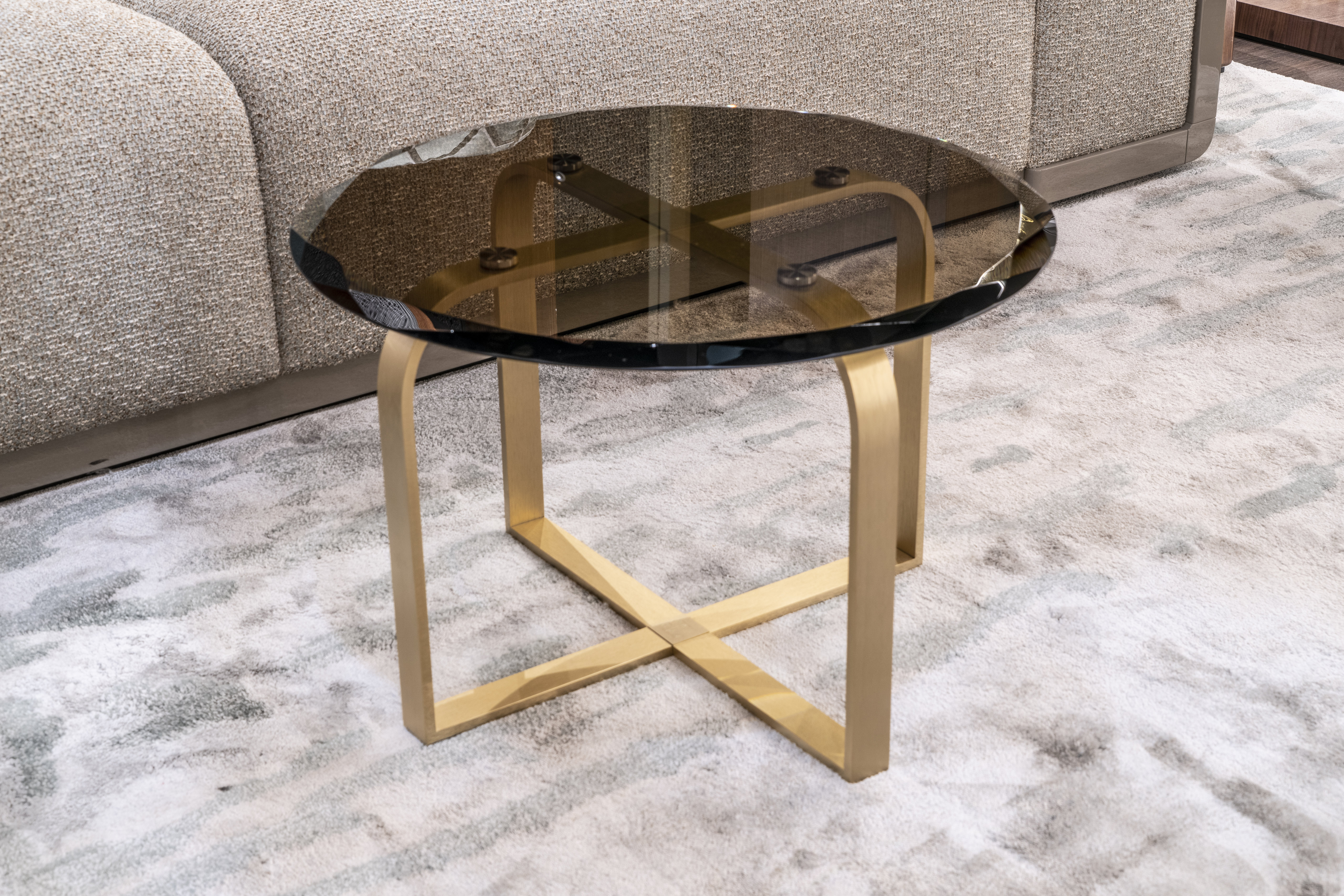 TULIP Round metal coffee table and bronze glass top By BRUNO ZAMPA
