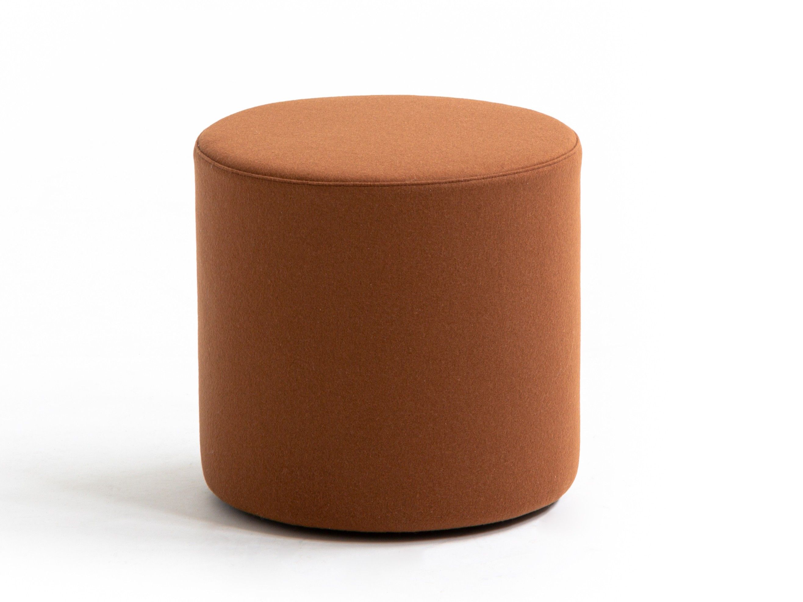TABA | Round pouf By Moroso design Alfredo Häberli