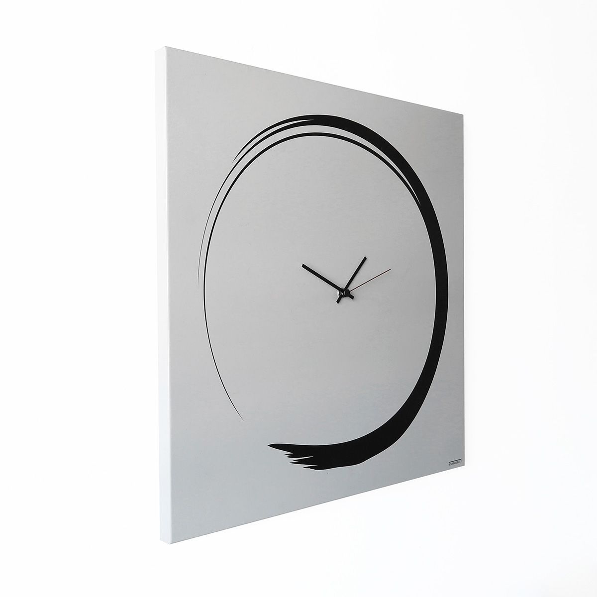 S-ENSO | Wall-mounted clock Wall-mounted plate clock By Designobject.it ...