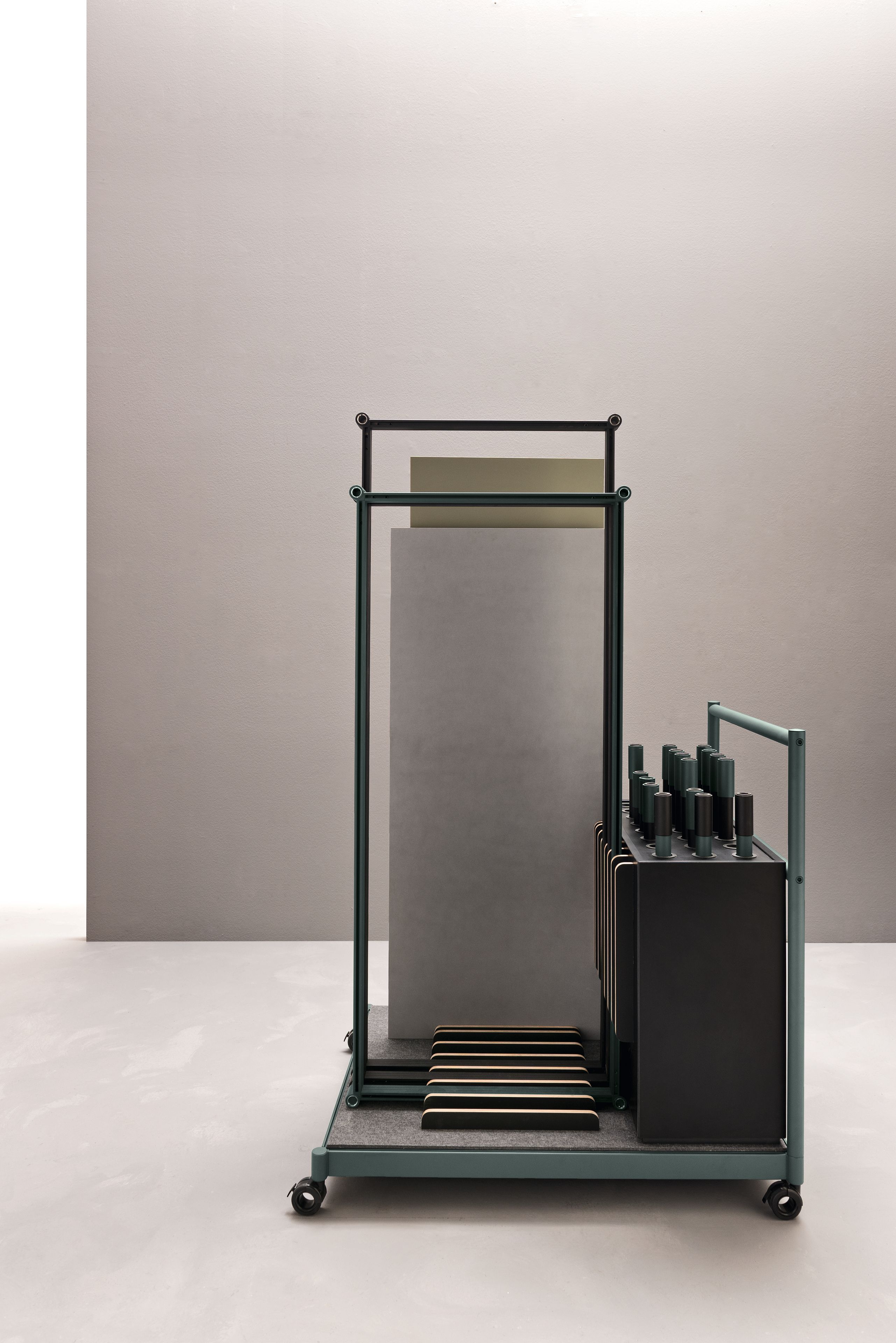 FLUIDO Sectional aluminium office desk By Martex | design Daniele Del ...