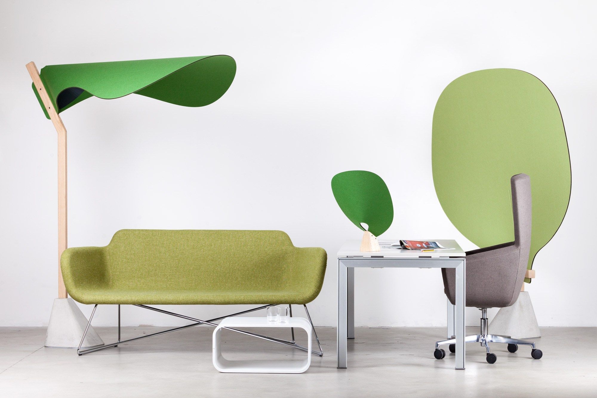 Mobile freestanding felt office screen SHIELD By True Design design ...