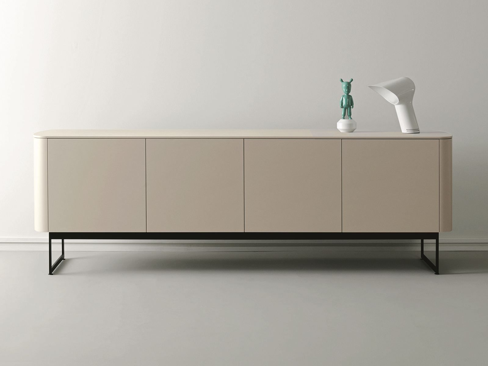 SIDE | Aparador Colección Sideview By Caccaro diseño Monica Graffeo