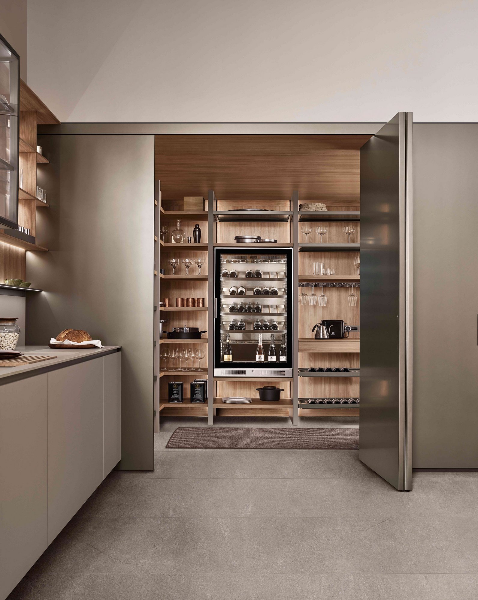 SIGN Kitchen with peninsula By ERNESTOMEDA | design Giuseppe Bavuso