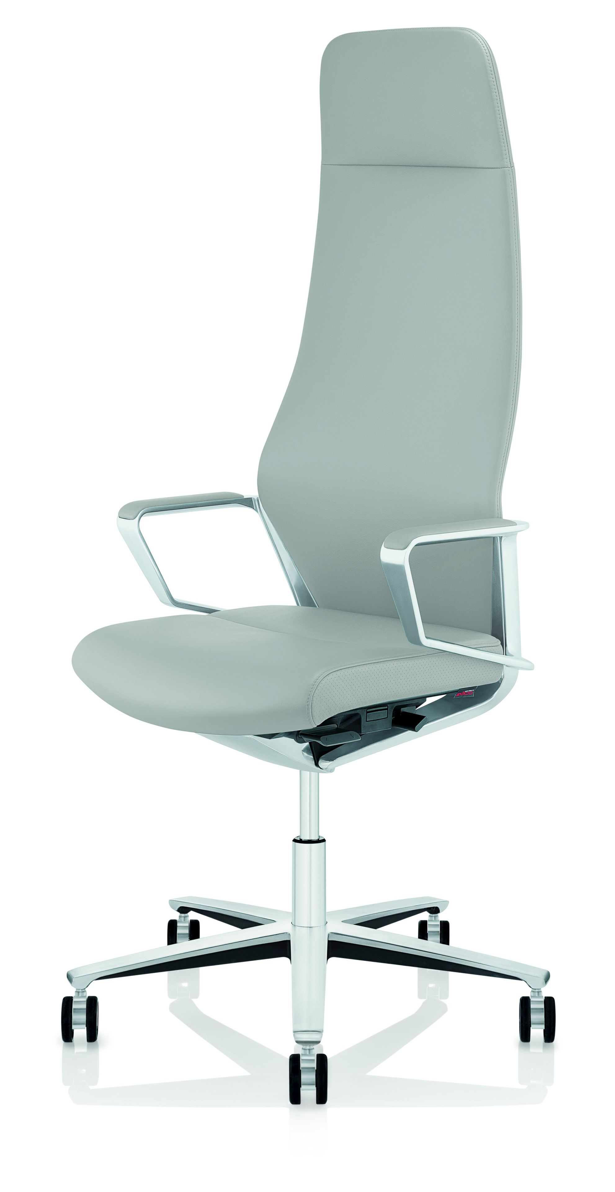 SIGNO Height-adjustable leather executive chair and metal base By ZÜCO ...