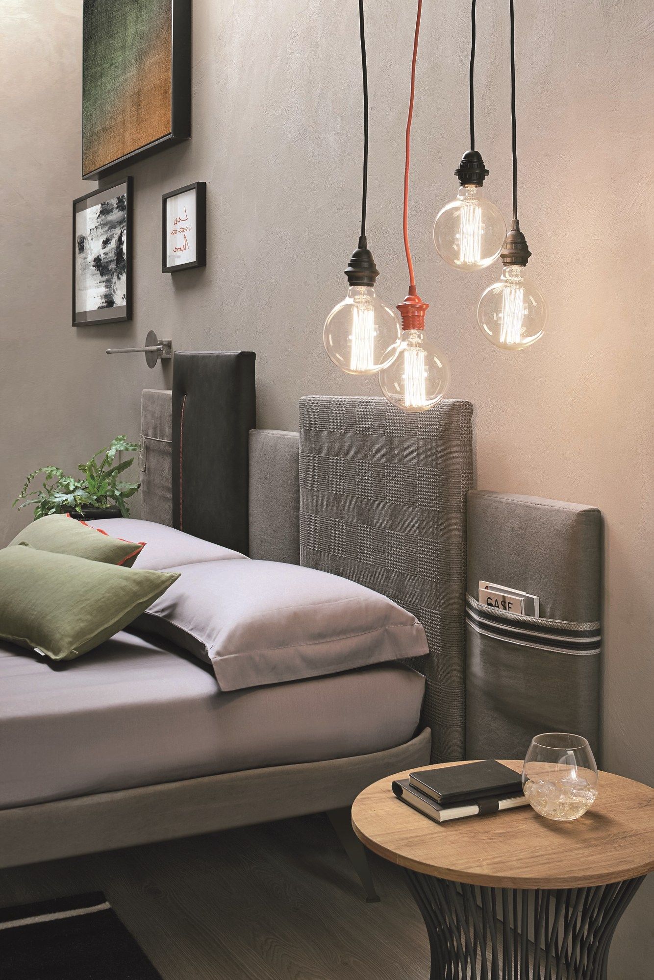 SKYLINE | Bed with upholstered headboard By Tomasella