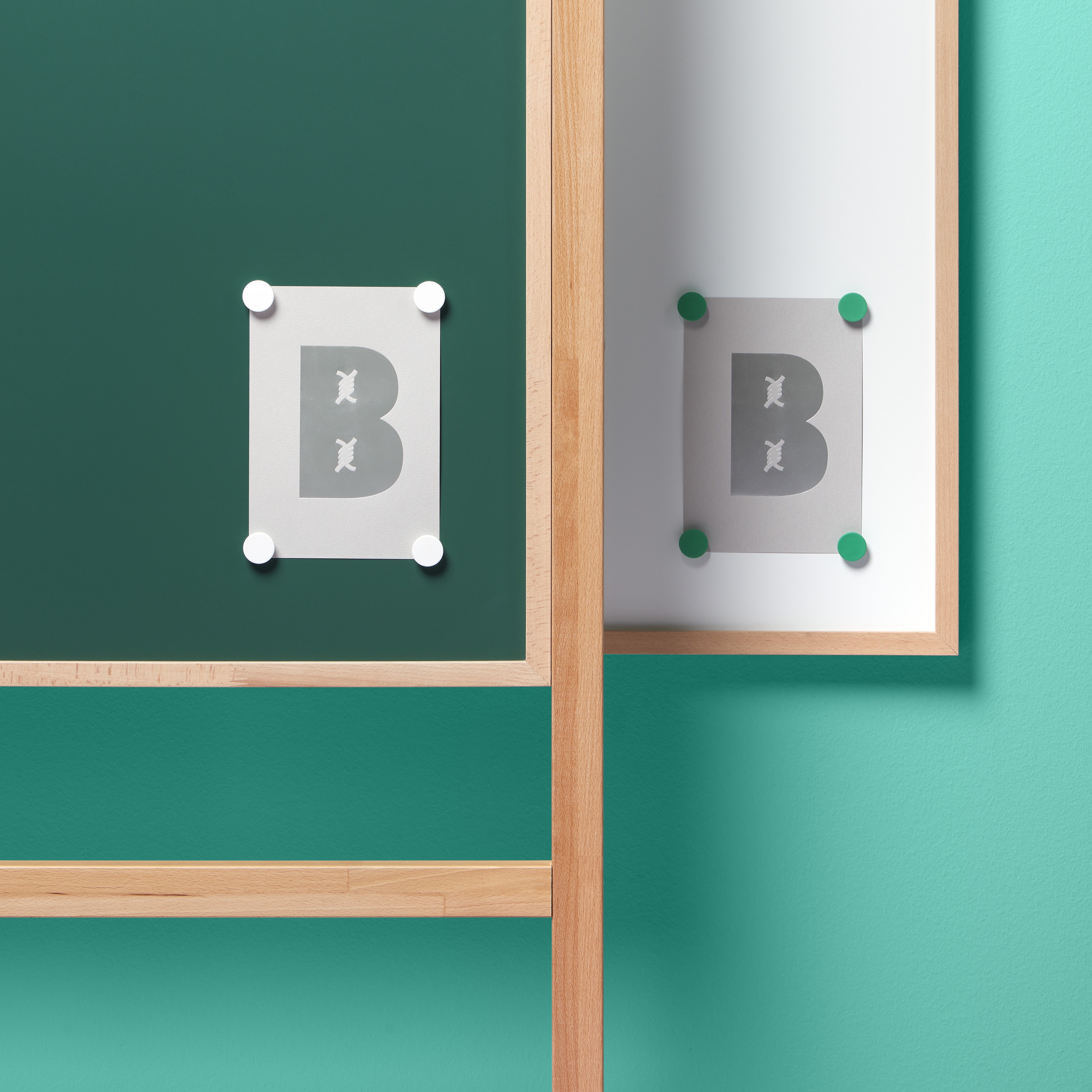 SLIM Magnetic wall-mounted office whiteboard By Made Design