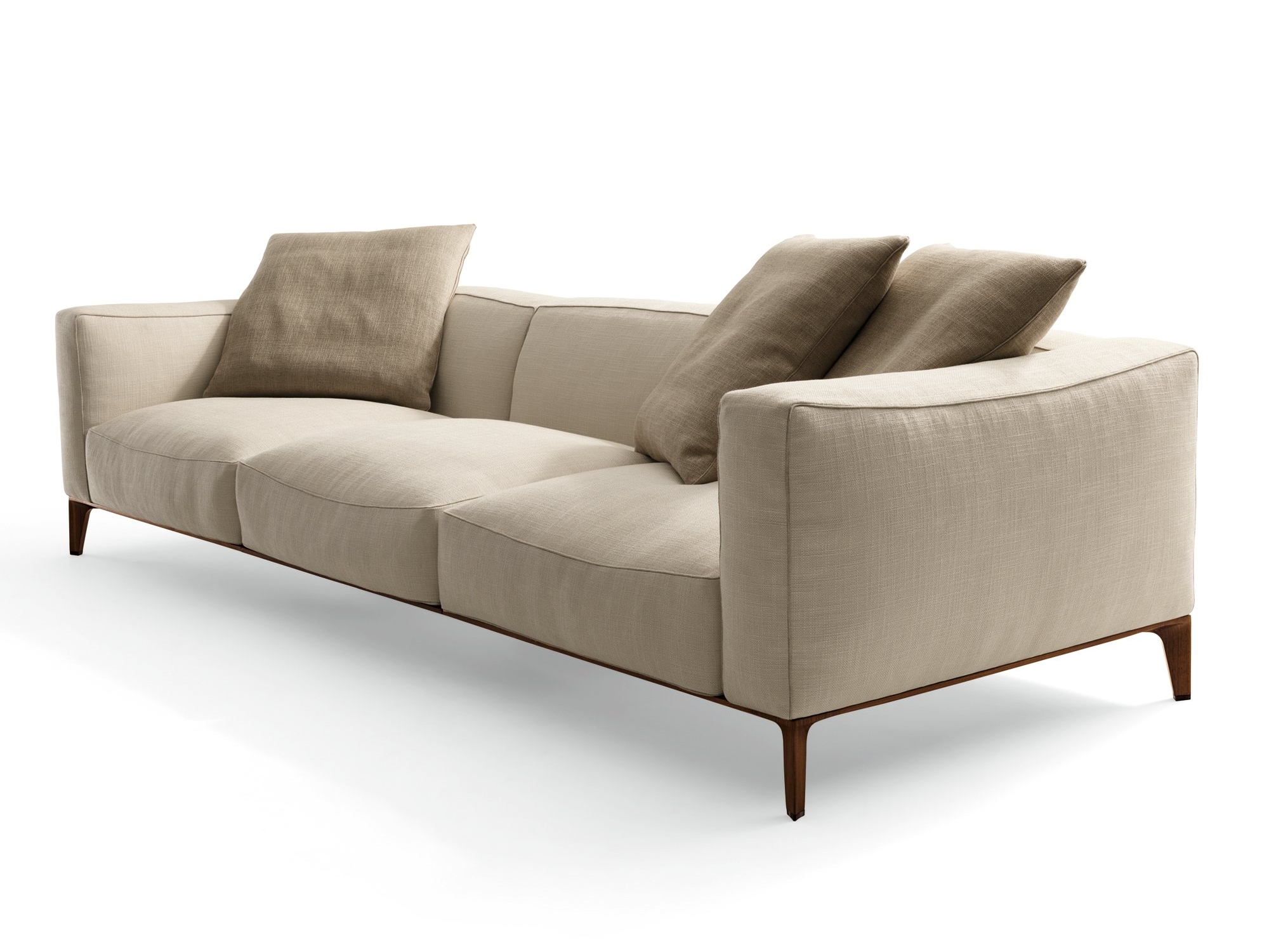 ATON 3 seater fabric sofa By Giorgetti | design Carlo Colombo