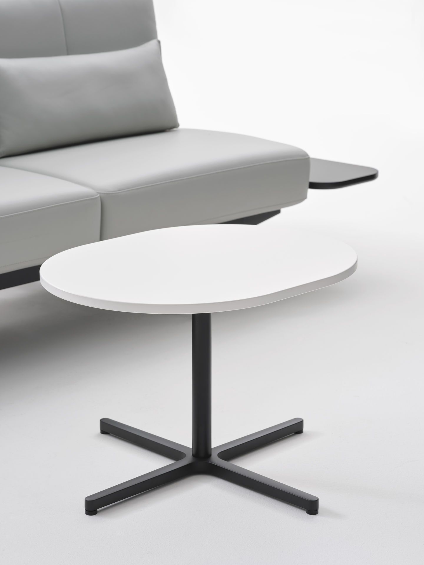 SOFT WORK | Coffee table Soft Work Collection By Vitra design Barber & Osgerby