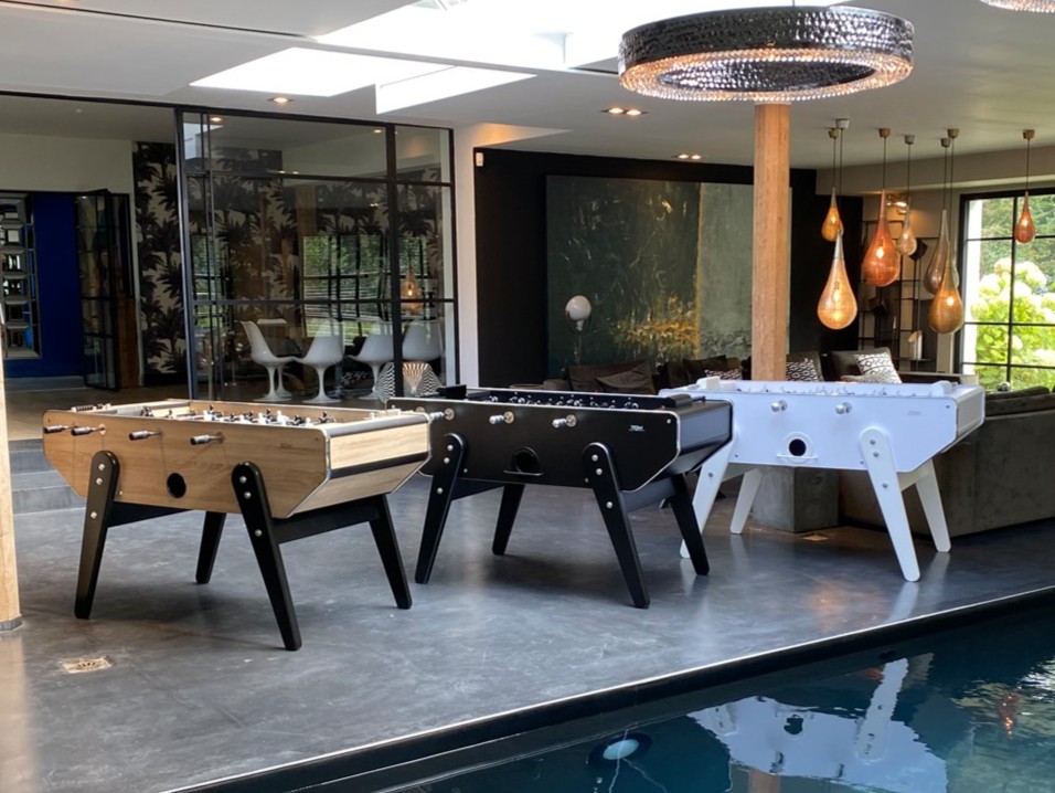 SPECIALIST URBAN Rectangular solid wood football table By Billards Toulet