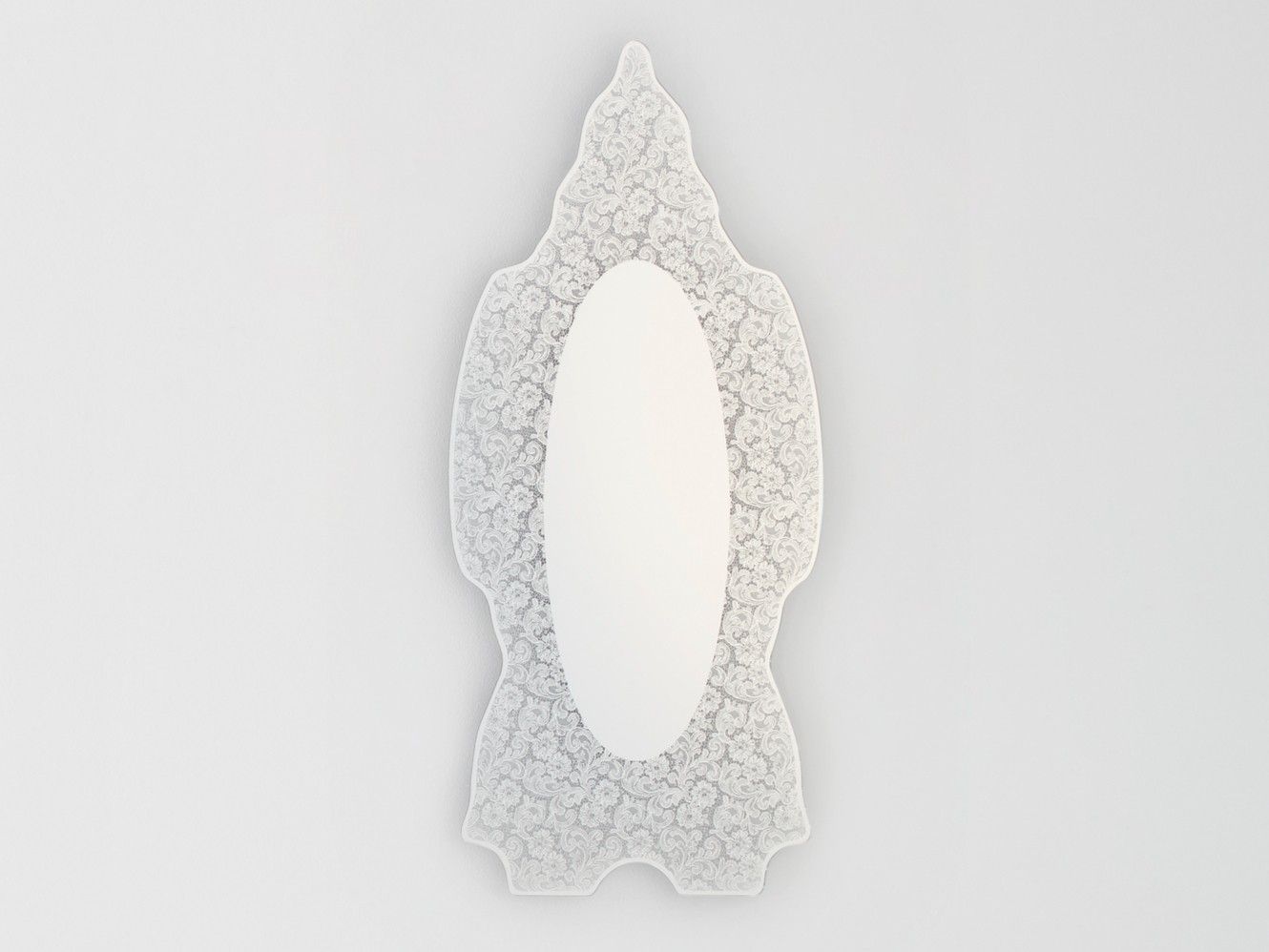 SPIZZO SP01 Mirror By Glas Italia | design Cinzia Ruggeri