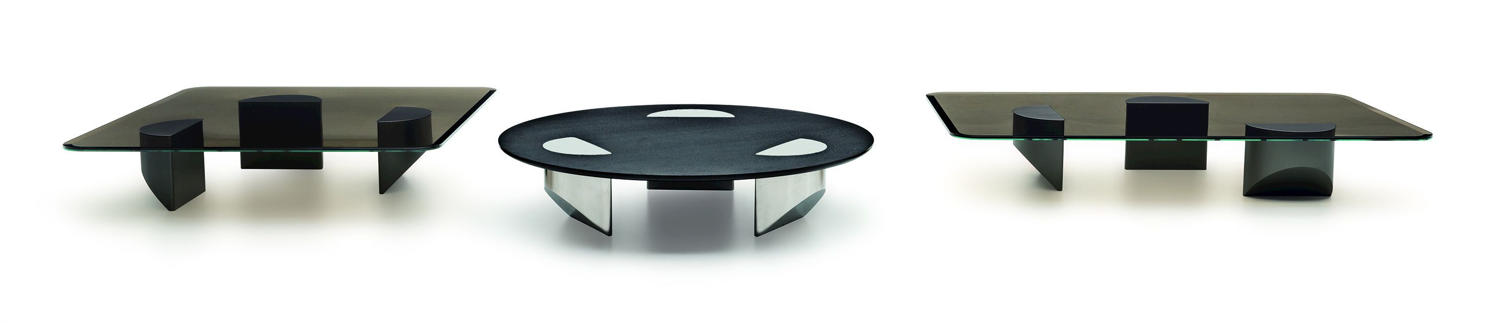 WEDGE Low square glass coffee table By Minotti | design Nendo