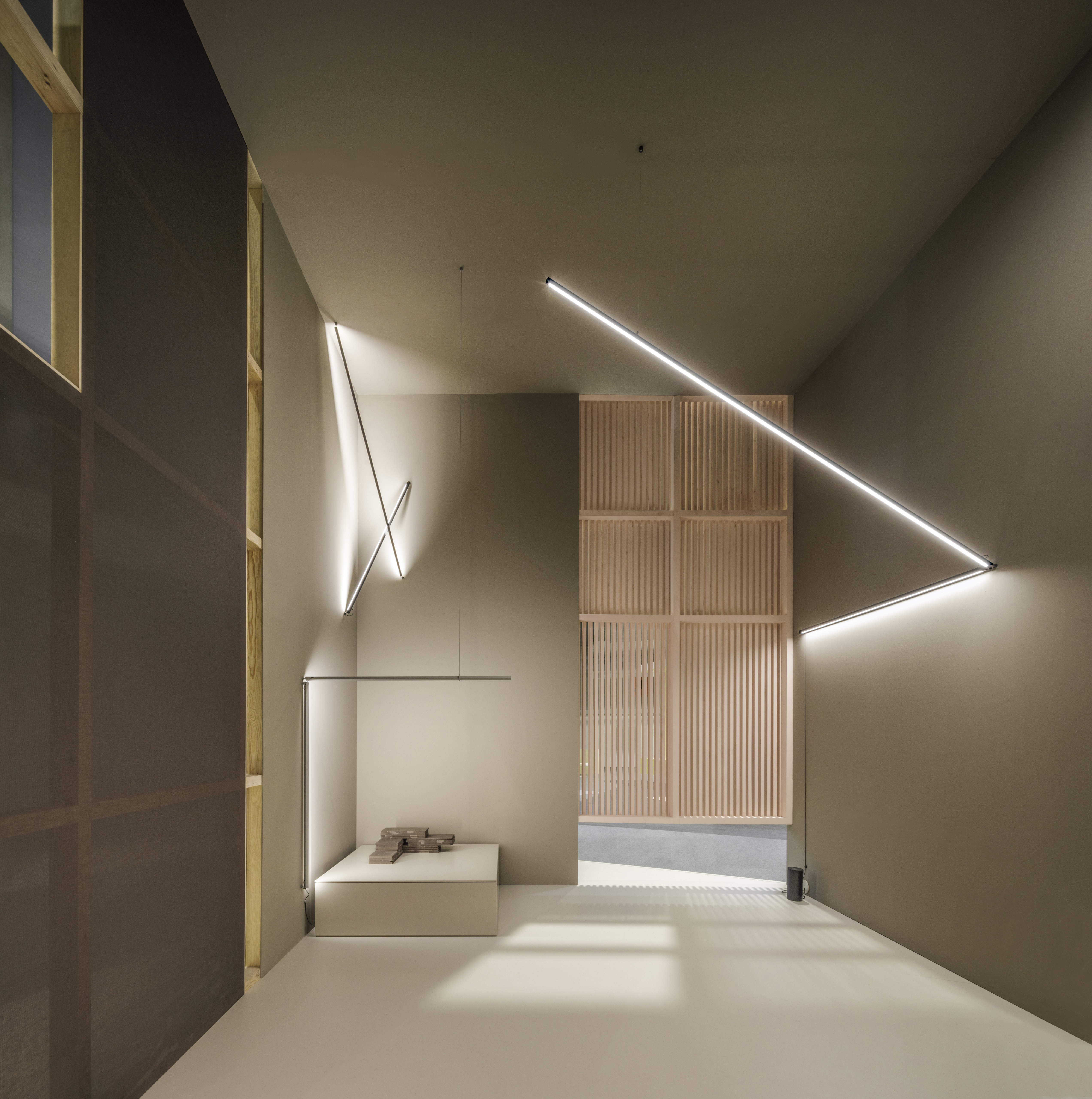 STICKS Linear lighting profile By Vibia | design Arik Levy