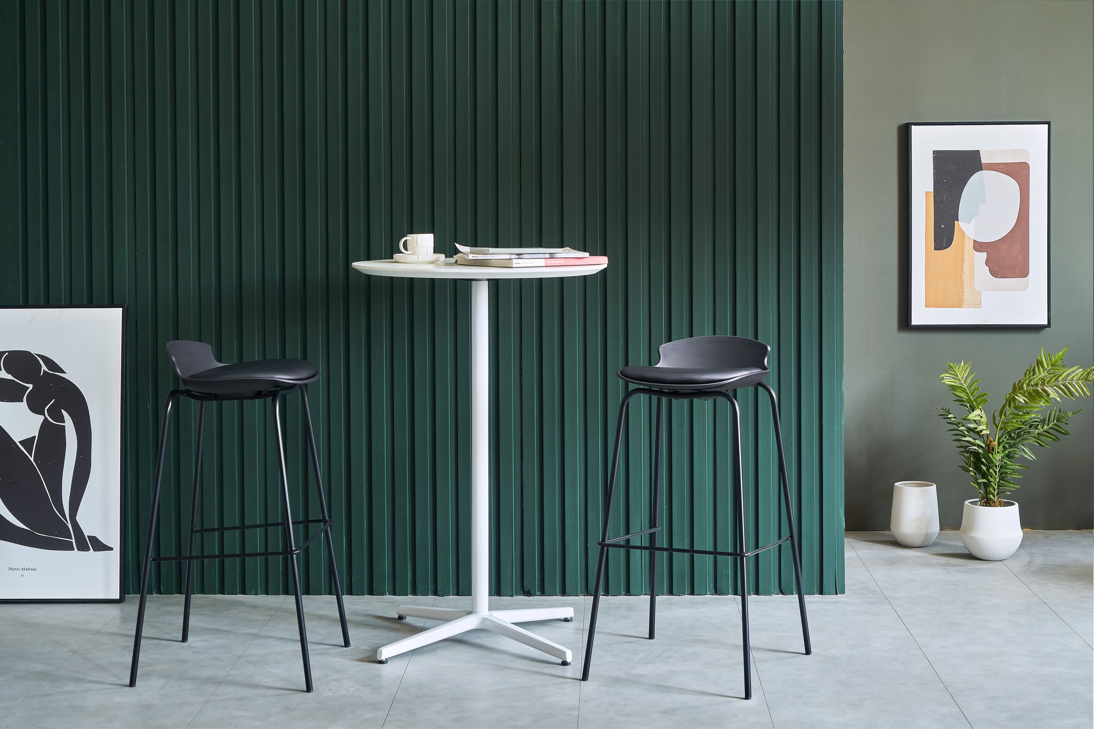 DASH High polypropylene stool and steel base By grado design | design ...