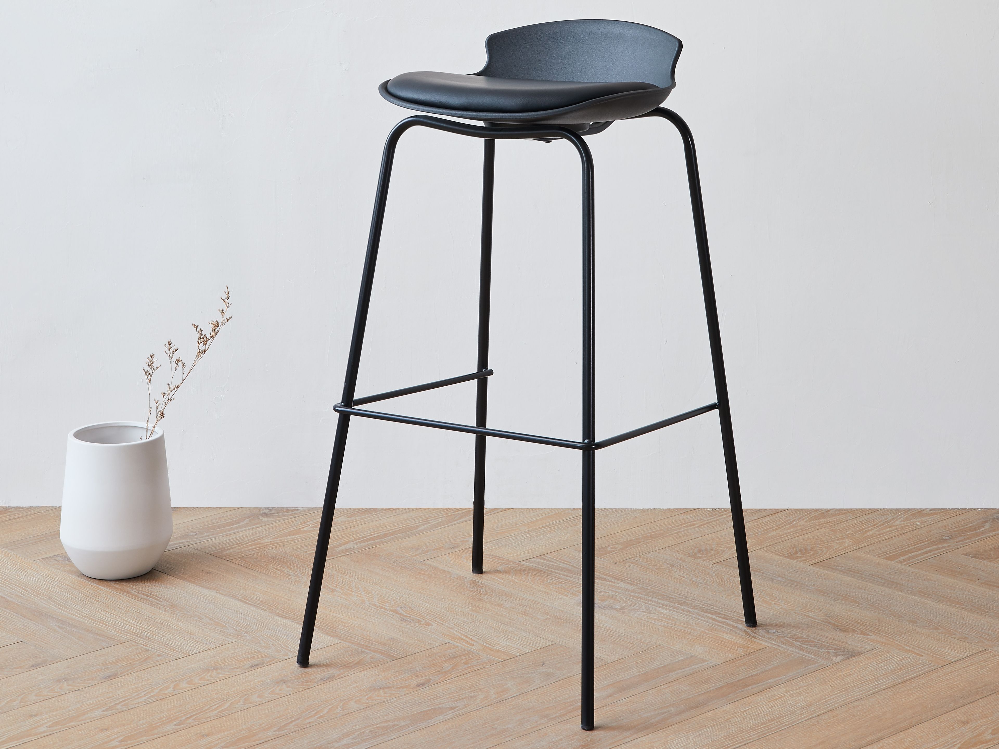 DASH High polypropylene stool and steel base By grado design | design ...
