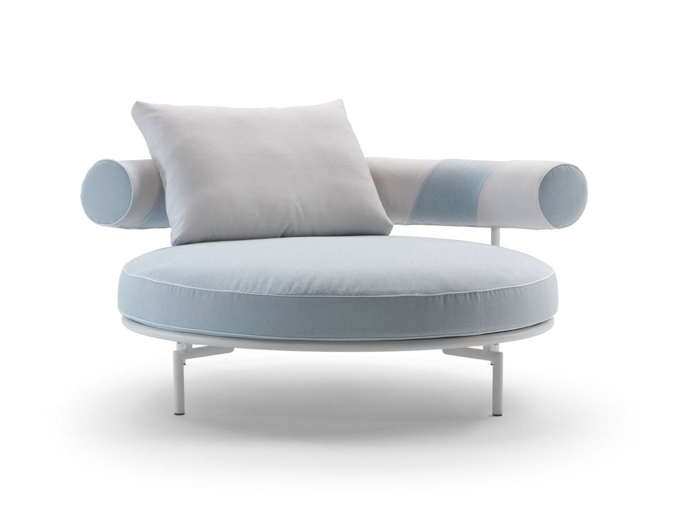 SUPERMAX OUTDOOR Round fabric garden sofa By Flexform | design Antonio Citterio