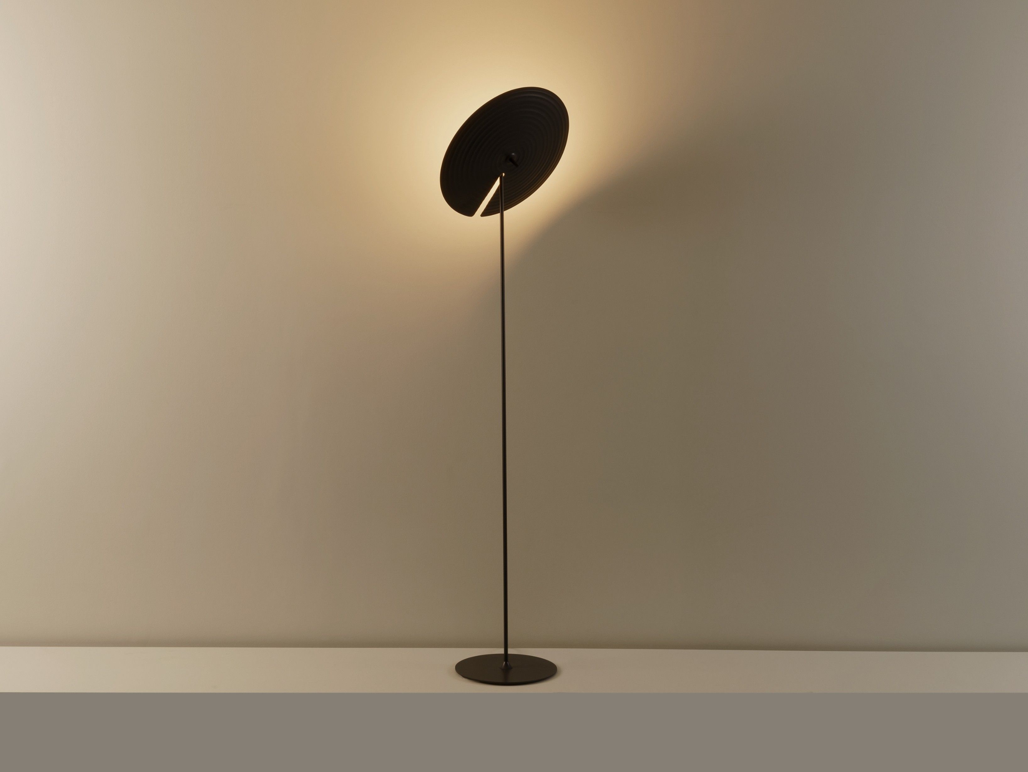 SYMPHONY | Floor lamp Symphony Collection By Milan Iluminacion
