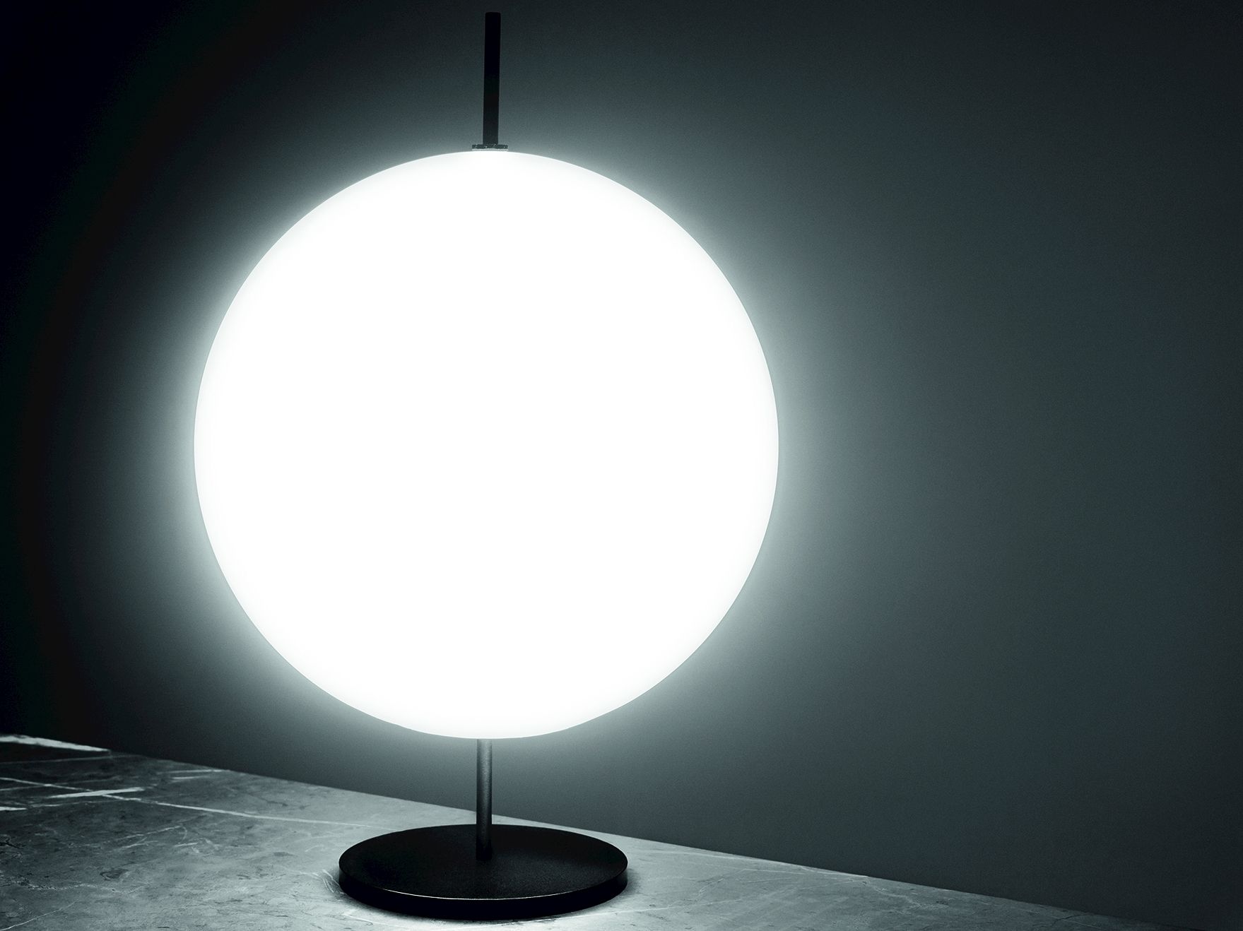 ELEMENTI LED opal glass table lamp By DE PADOVA | design Elisa Ossino