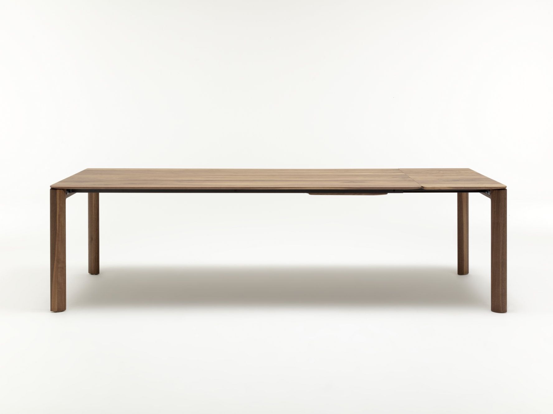 ROLF BENZ 957 | Wooden table By Rolf Benz