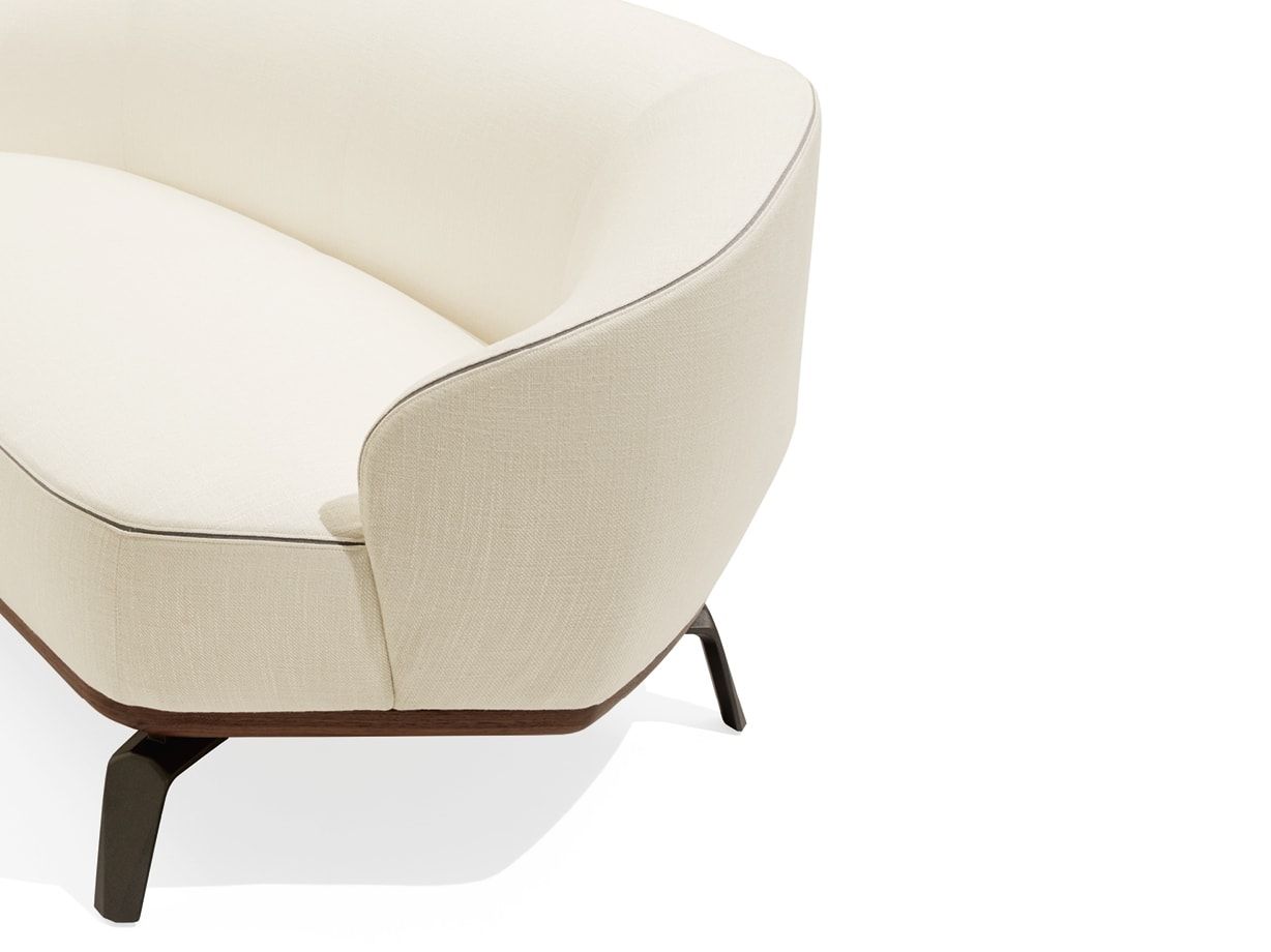 TAMINO | Sofa By Giorgetti design Roberto Lazzeroni