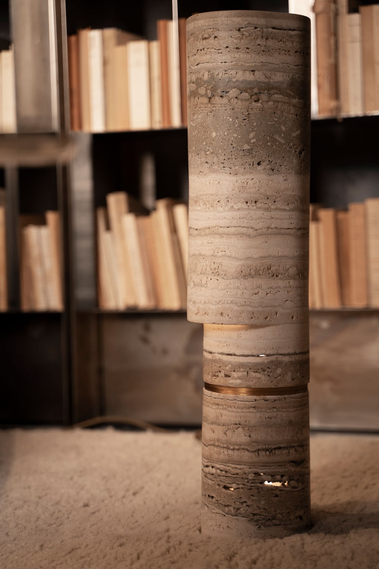 TEST-ONE | Rapolano travertine table lamp Rapolano travertine table ...
