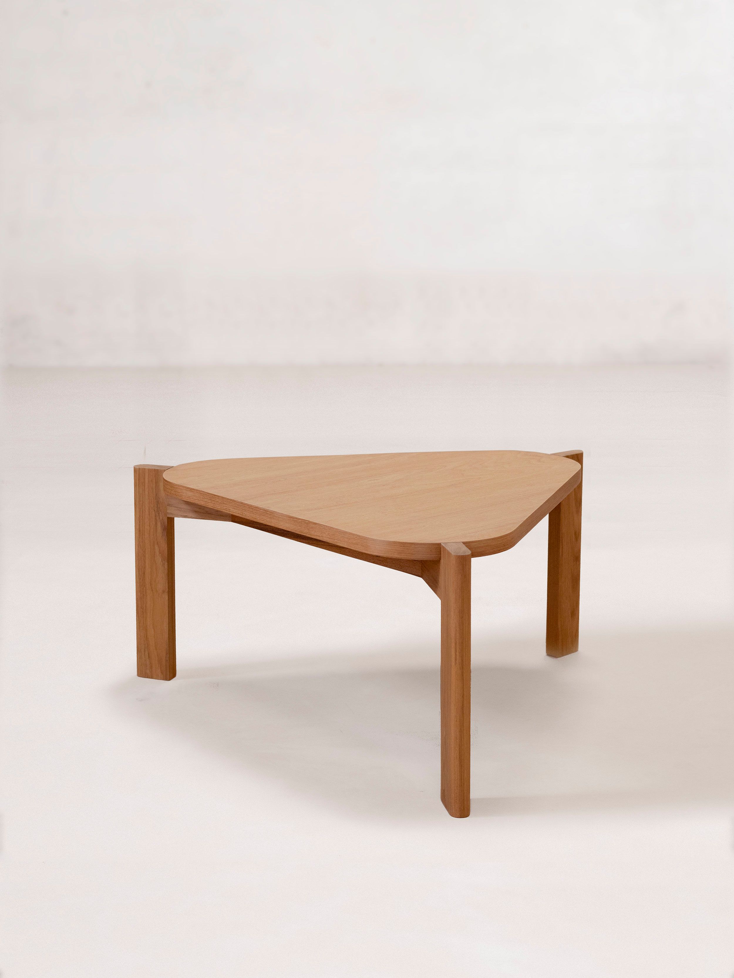 Triangular wooden high side table COFFEE TABLE - THREE LEGGED Project ...