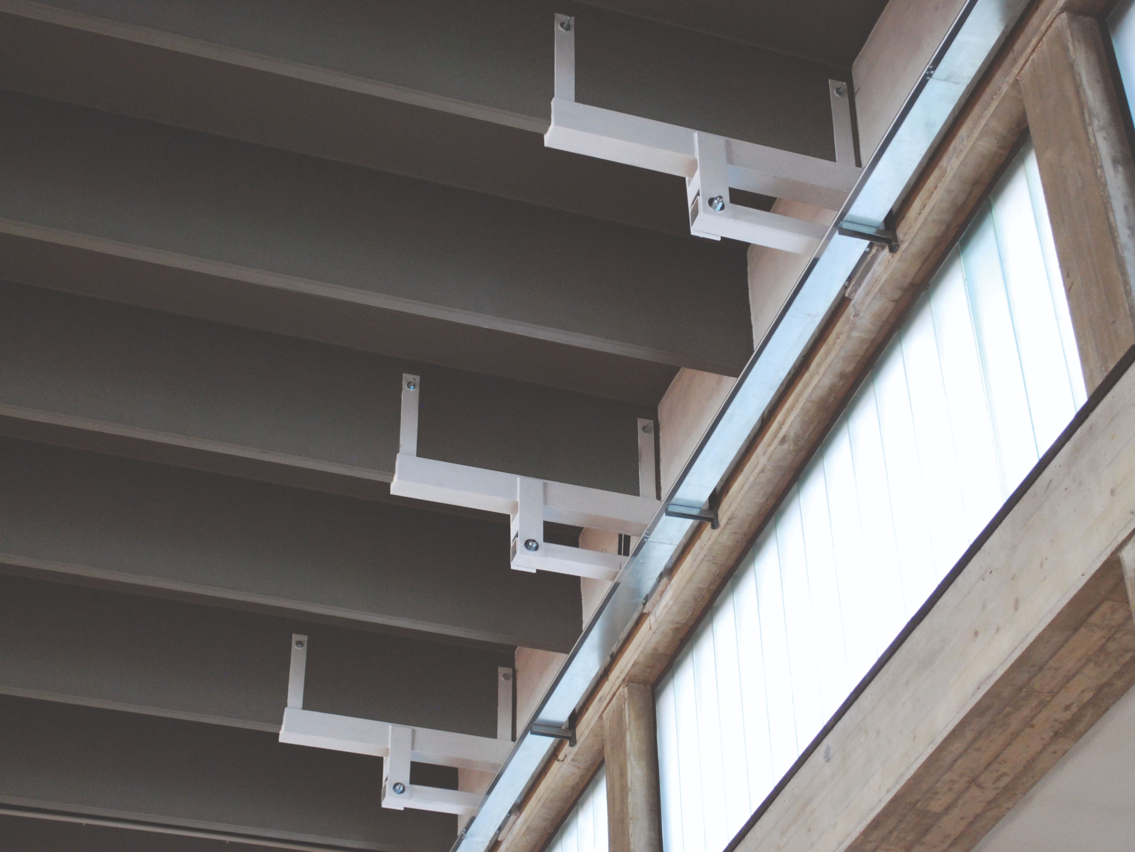 Viga y pilar de estructura mixta de acero y hormigón Tile - beam ...