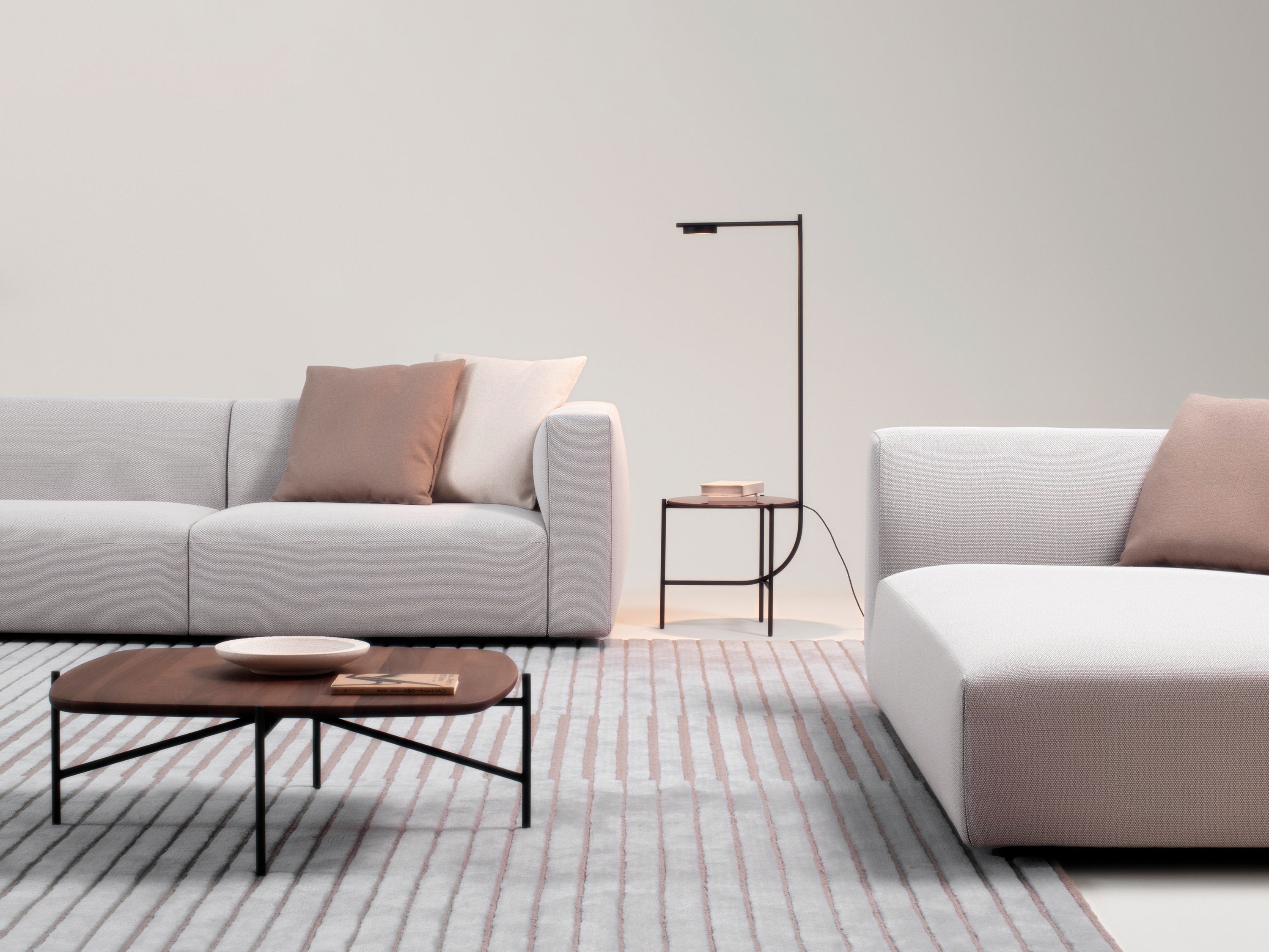 TINKER | Table basse carrée By prostoria design Grupa Studio