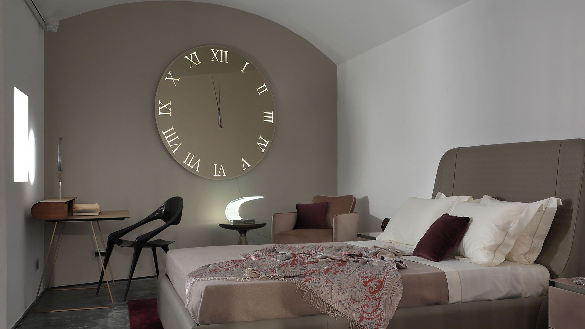 TITANIUM | Round mirror Titanium Collection By Reflex