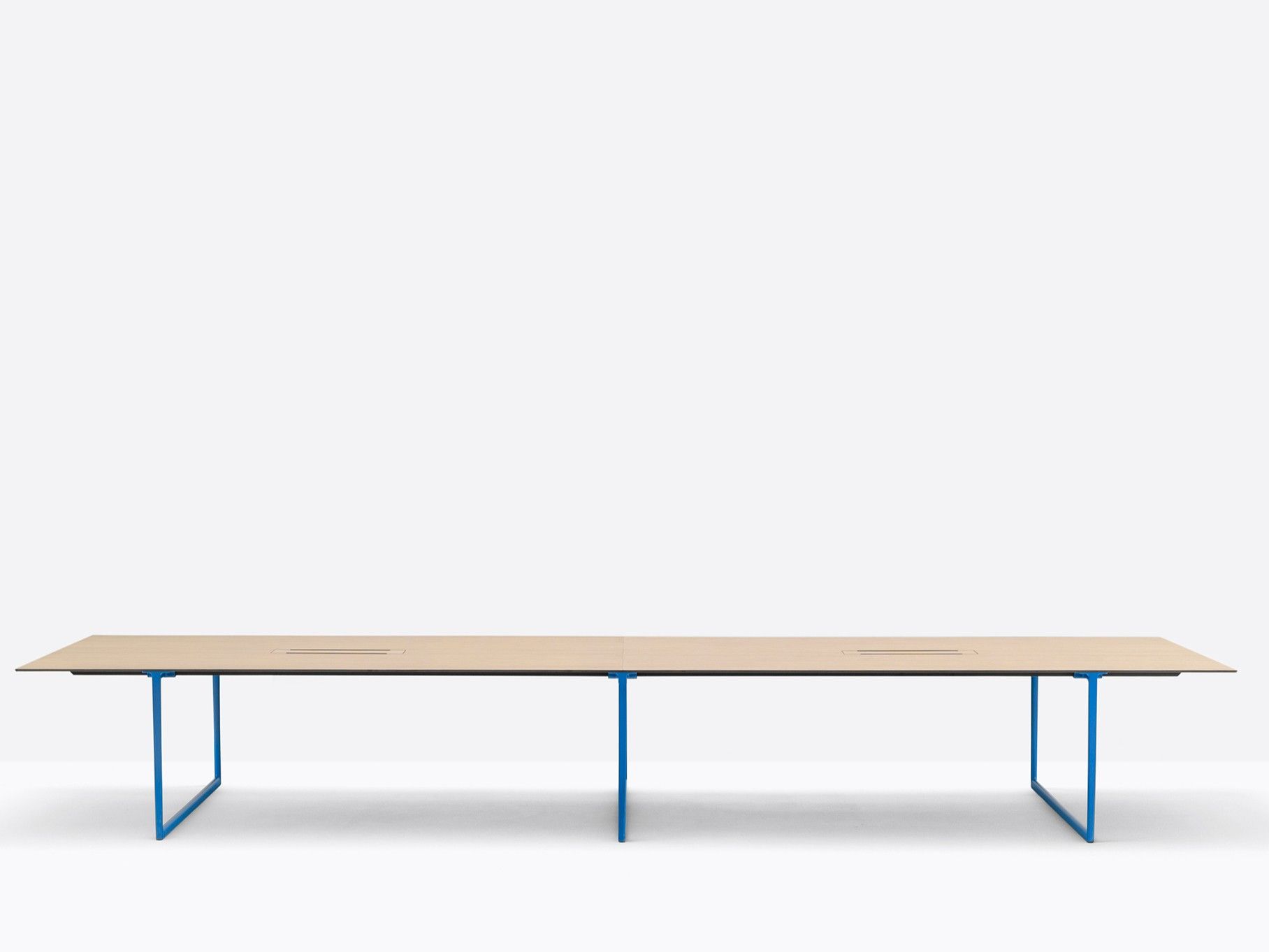 TOA TOA2 CC Toa Collection By Pedrali design Robin Rizzini