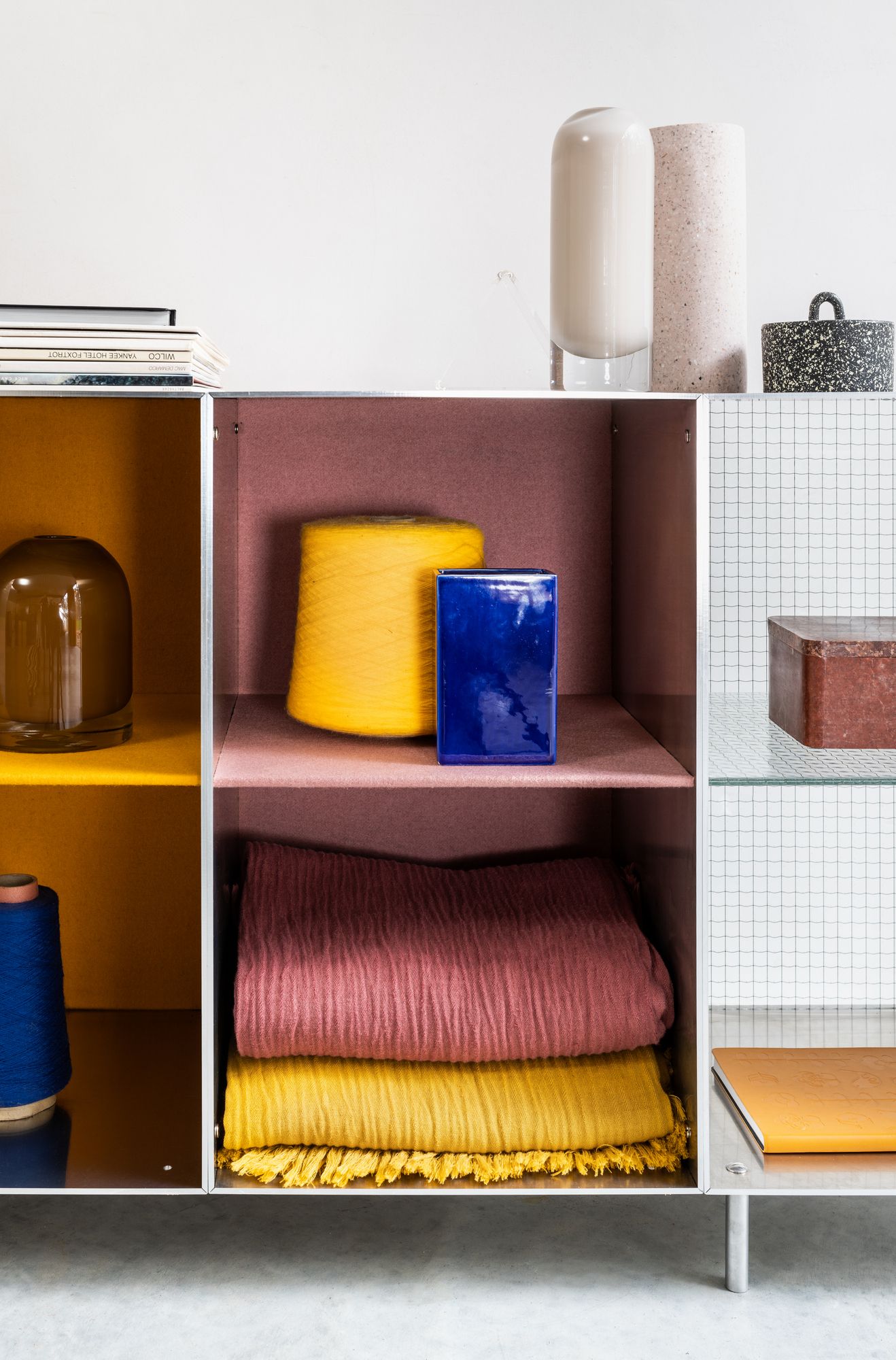 TOTEM SHELVES AND CABINETS | Modular bookcase Open modular aluminium ...