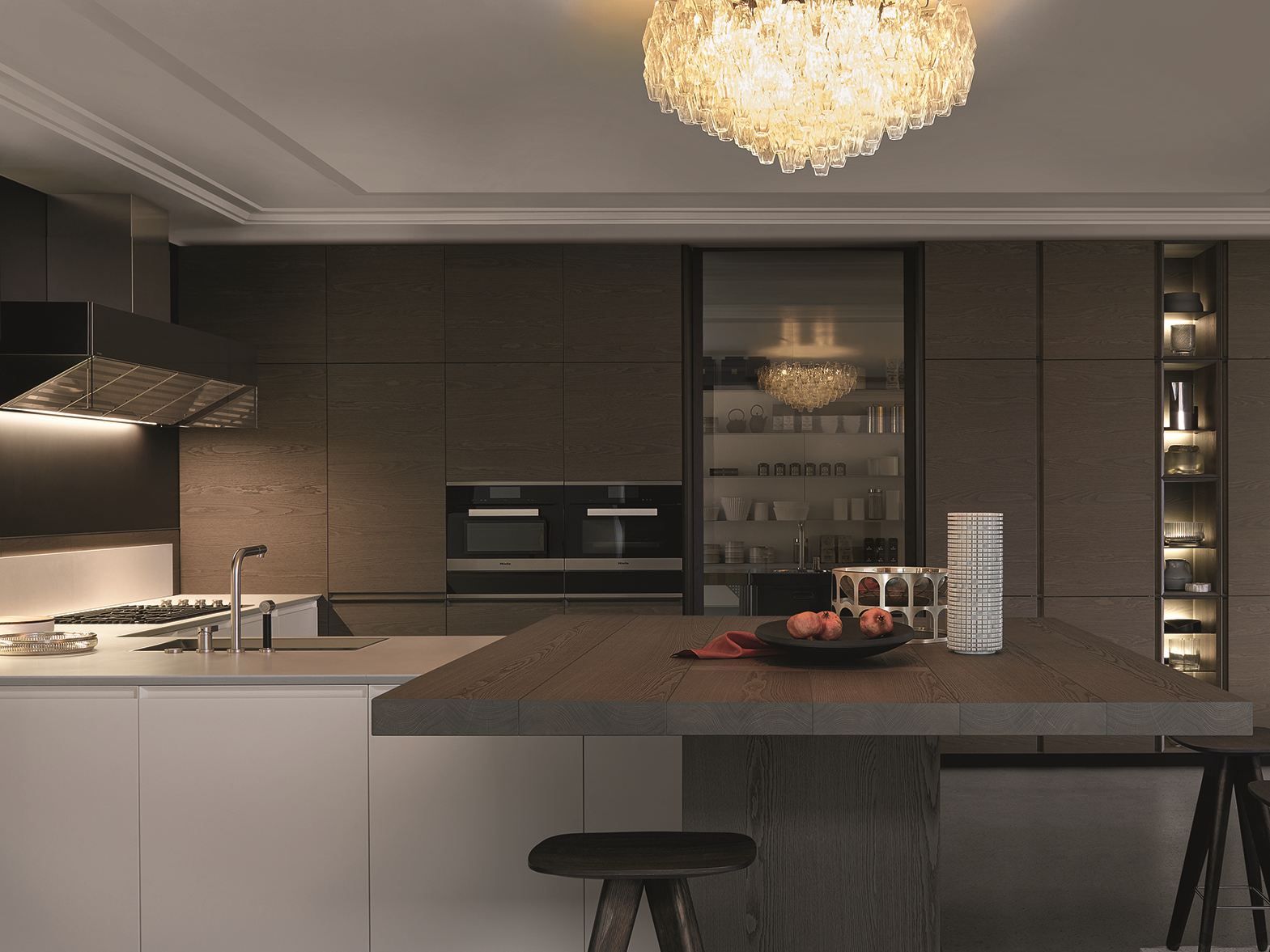 Wood and glass fitted kitchen TRAIL By Poliform design Carlo Colombo