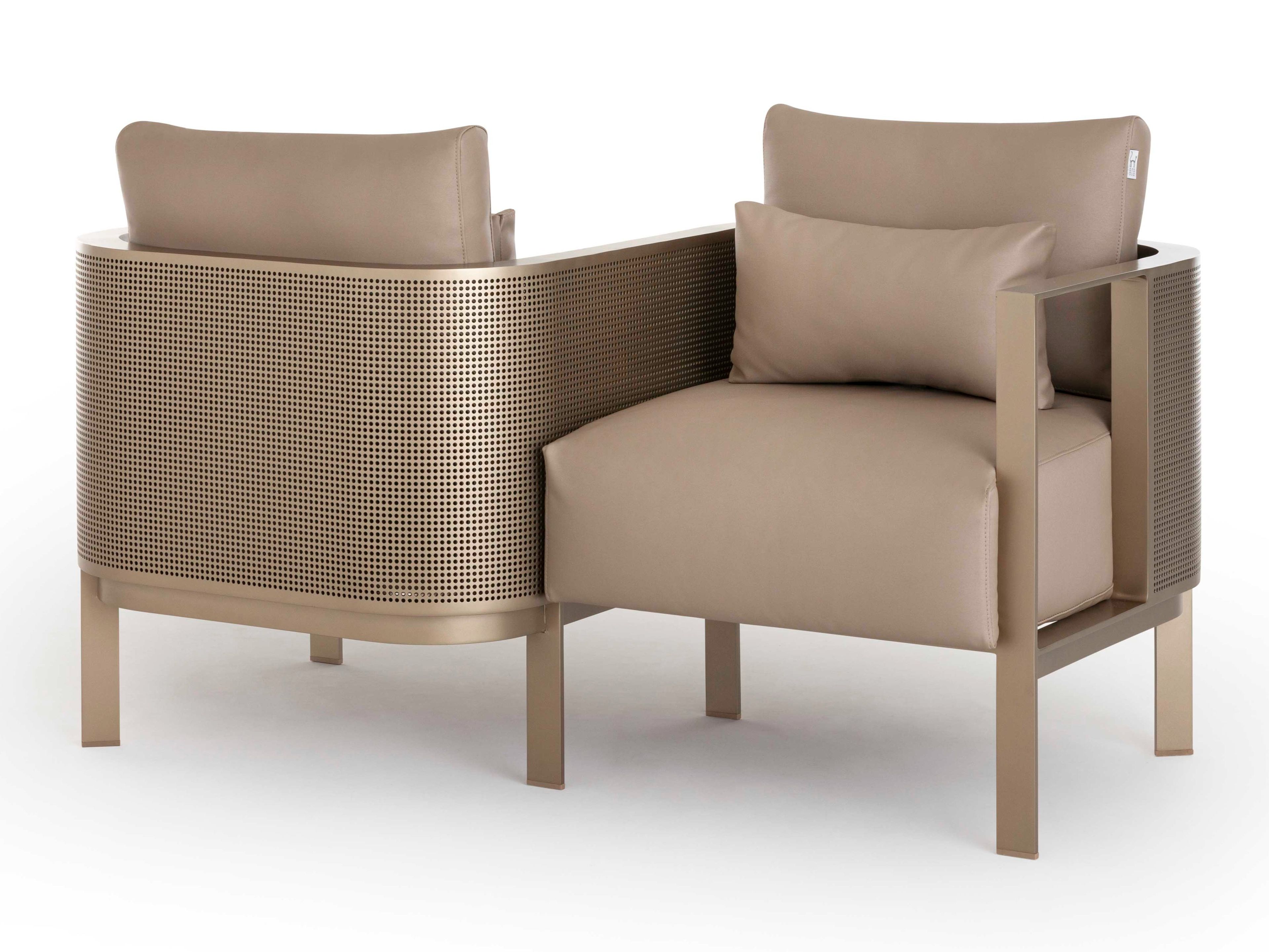 SOLANAS TU&YO Garden sofa By GANDIABLASCO | design Daniel Germani