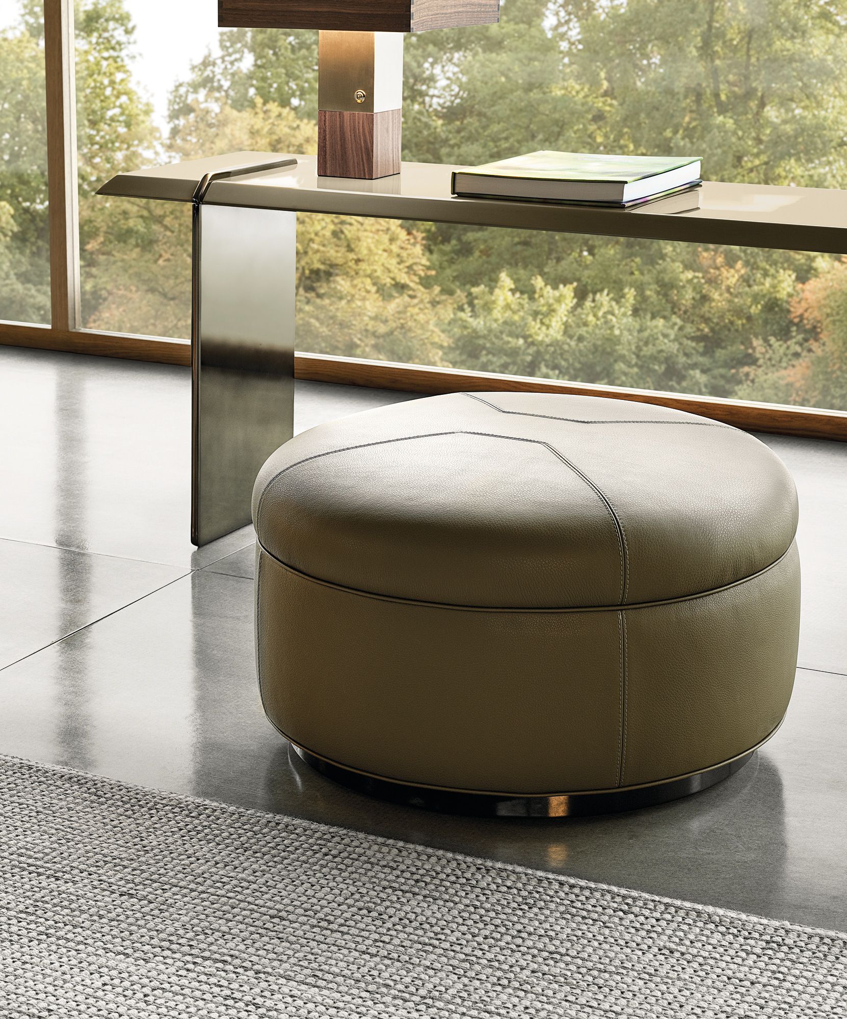 TUFFET Round pouf with removable lining By Minotti | design Rodolfo Dordoni