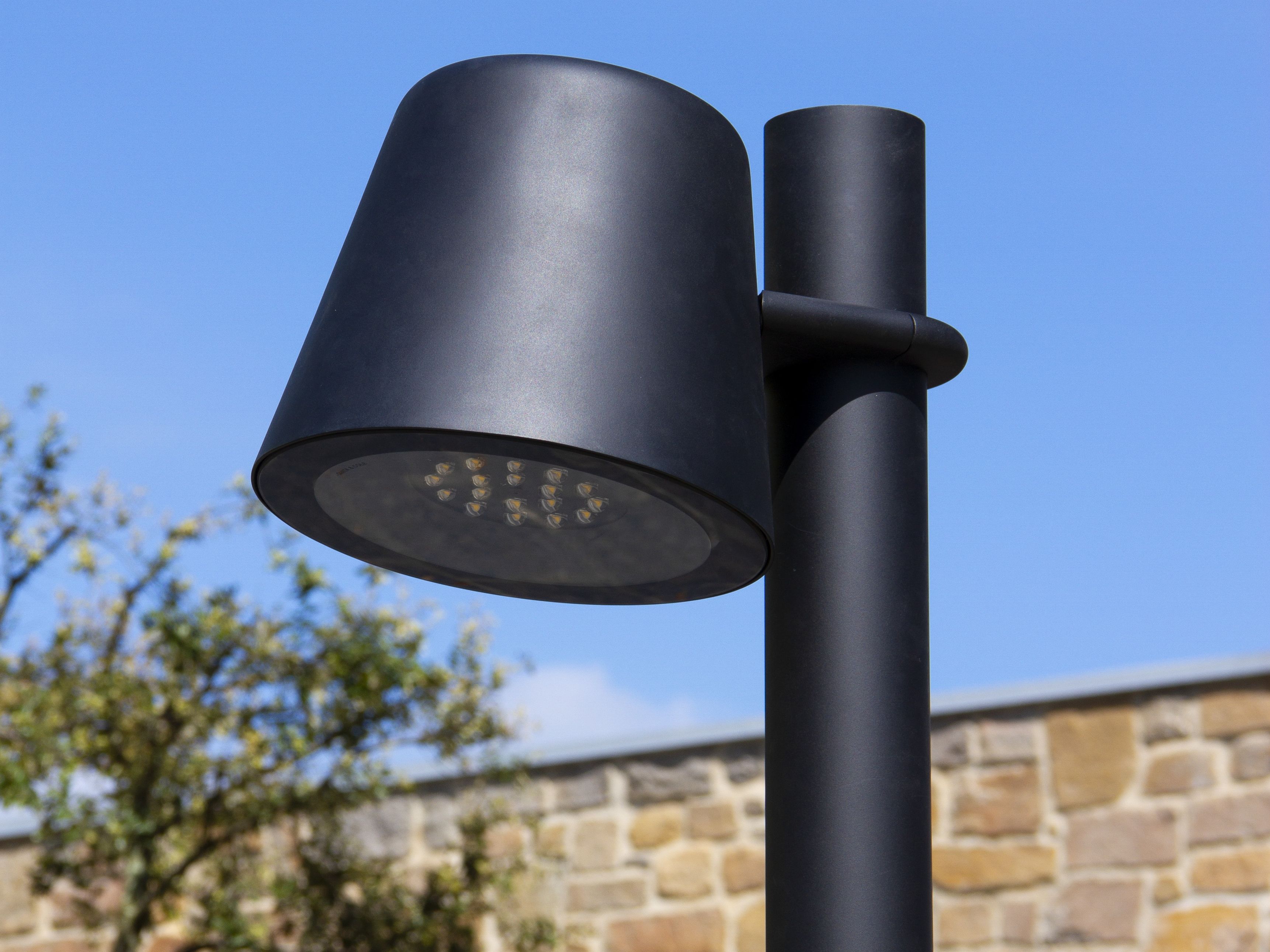 TUMBLER | Street lamp on pole Tumbler Collection By URBIDERMIS design ...