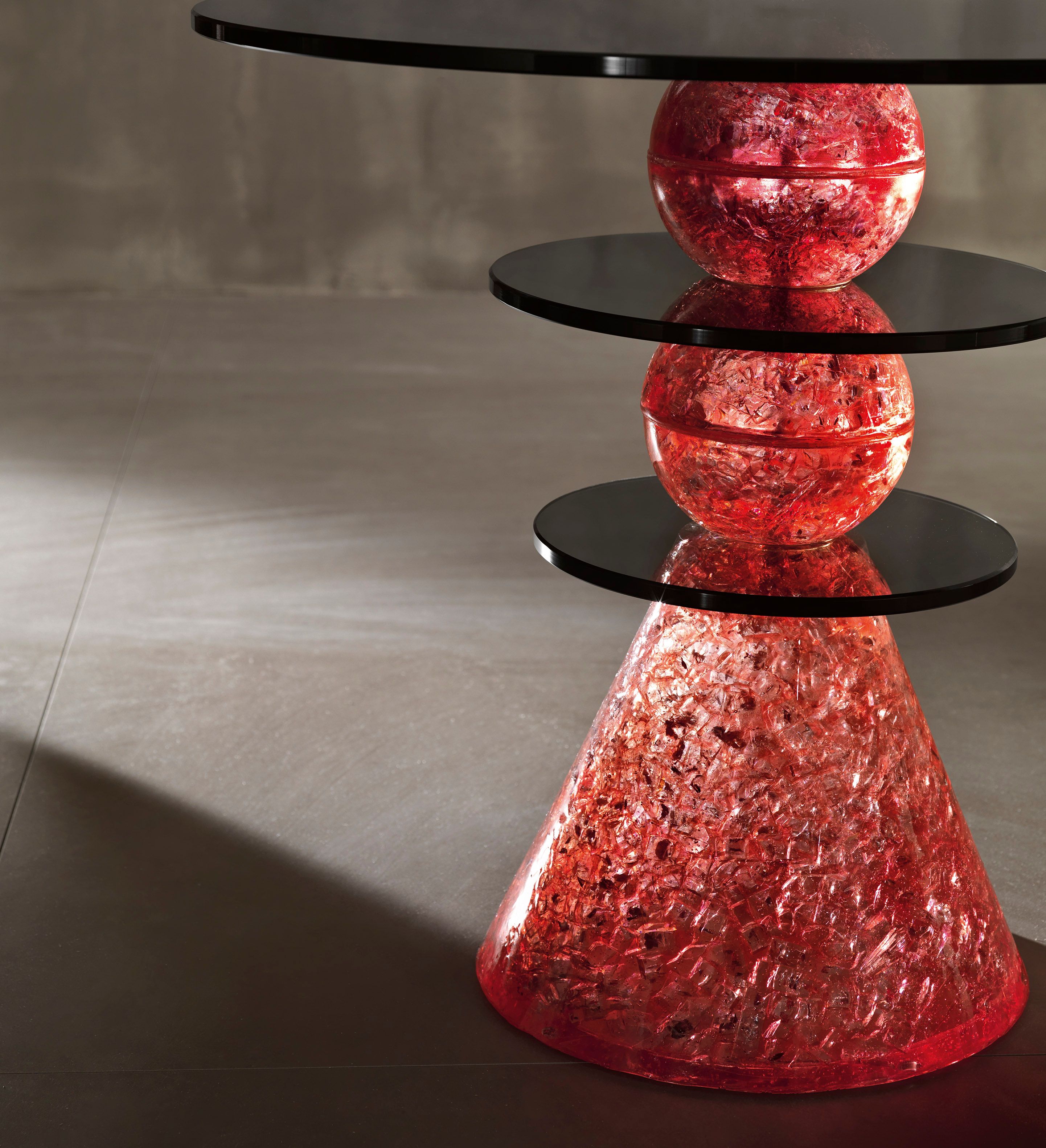 TURCHINA Handmade glass side table By Tonelli Design | design Paolo Lomazzi