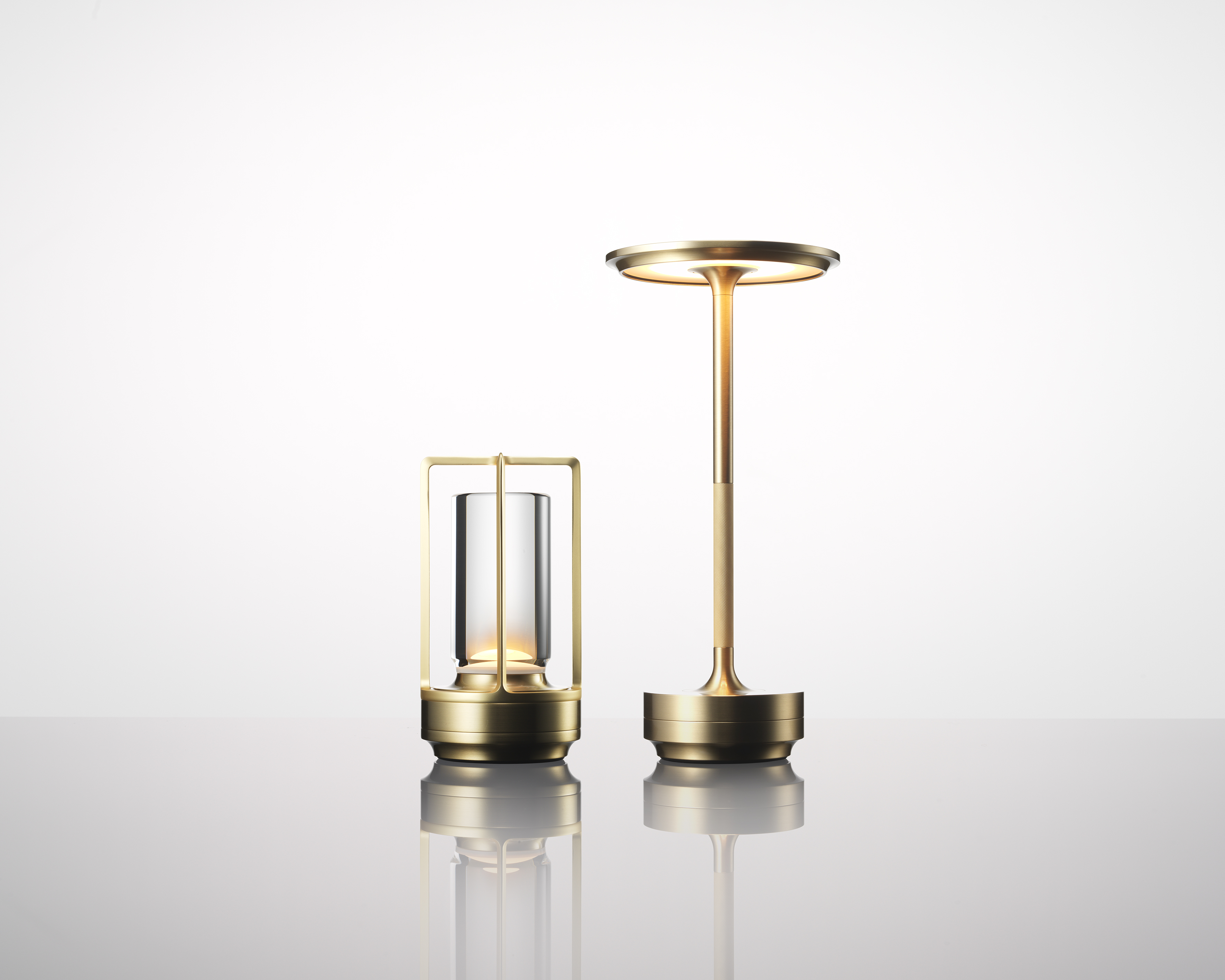 TURN+ BRASS Table lamp By Ambientec | design Nao Tamura