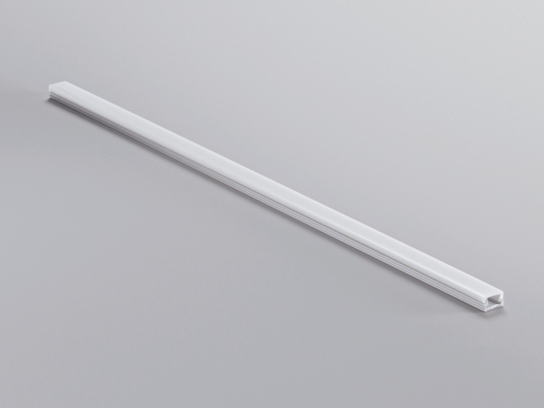 ULTRA linear lighting profile By Fan Europe Lighting