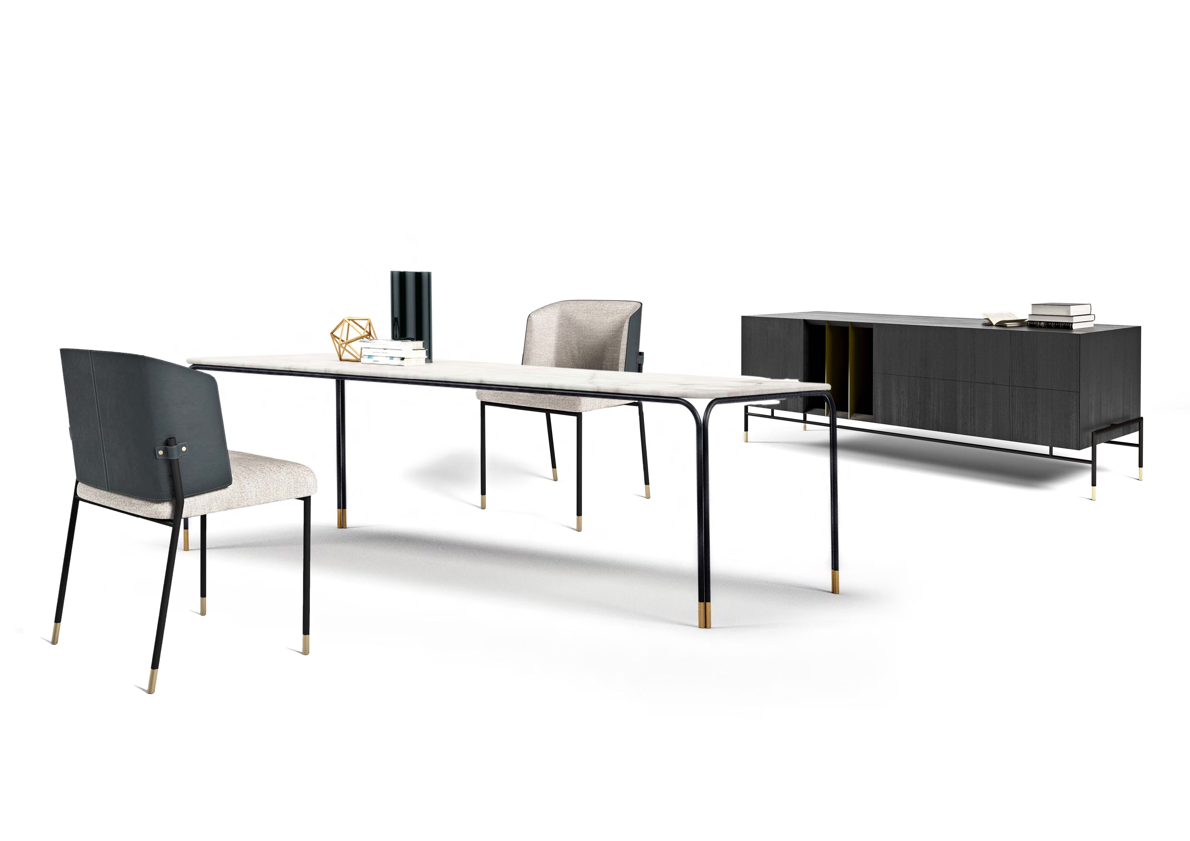 V240 | Table carrée By Aston Martin