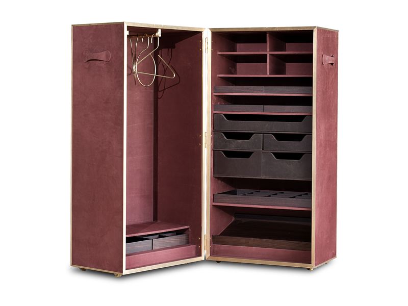 Leather wardrobe VENDOME By BAXTER design Roberto Lazzeroni
