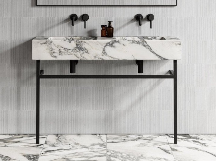VERNANTE | Console sink with integrated washbasin By LUSSO