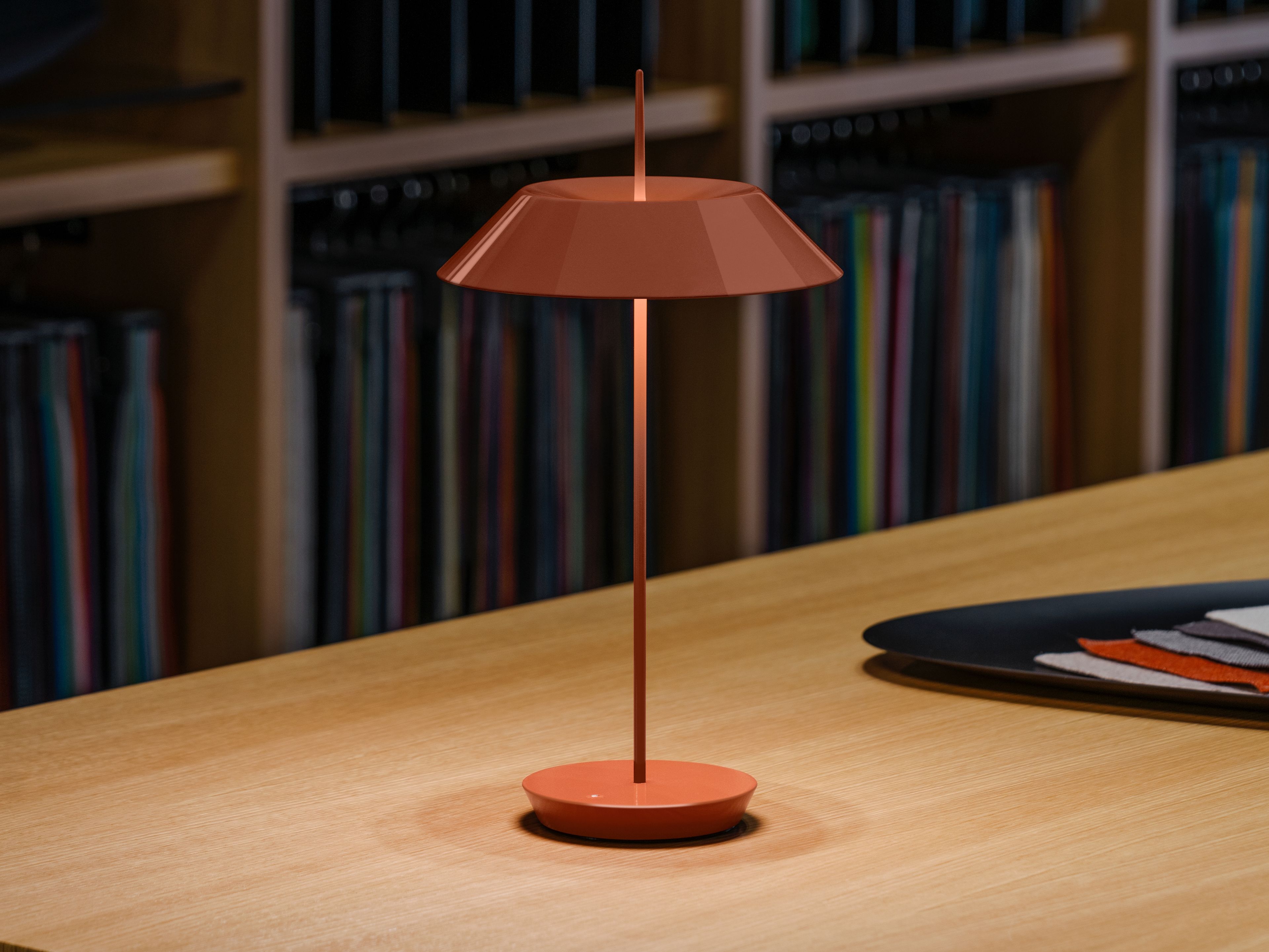 VIBIA - MAYFAIR MINI RED table lamp By In Stock design Diego Fortunato